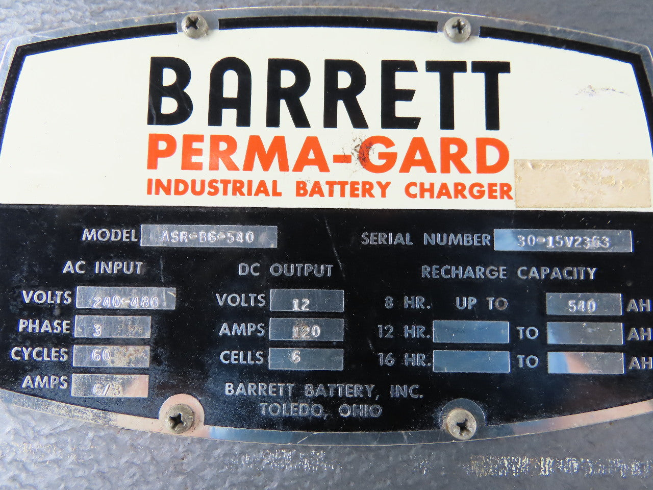 Barrett ASR-B6-540 240/480V Input 6 Cell 12VDC 540AH Forklift Battery ...