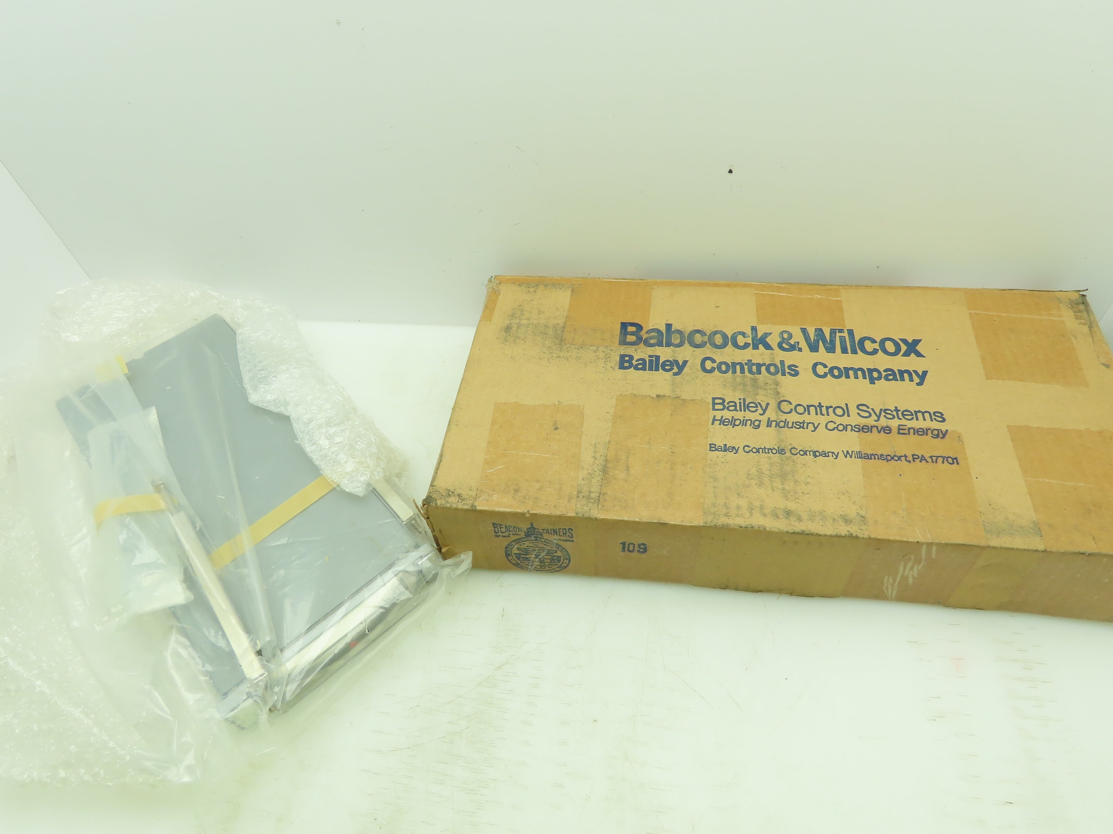 Bailey Controls RY1100 Edgewise CPS Vertical Analog Panel Meter Gage P ...