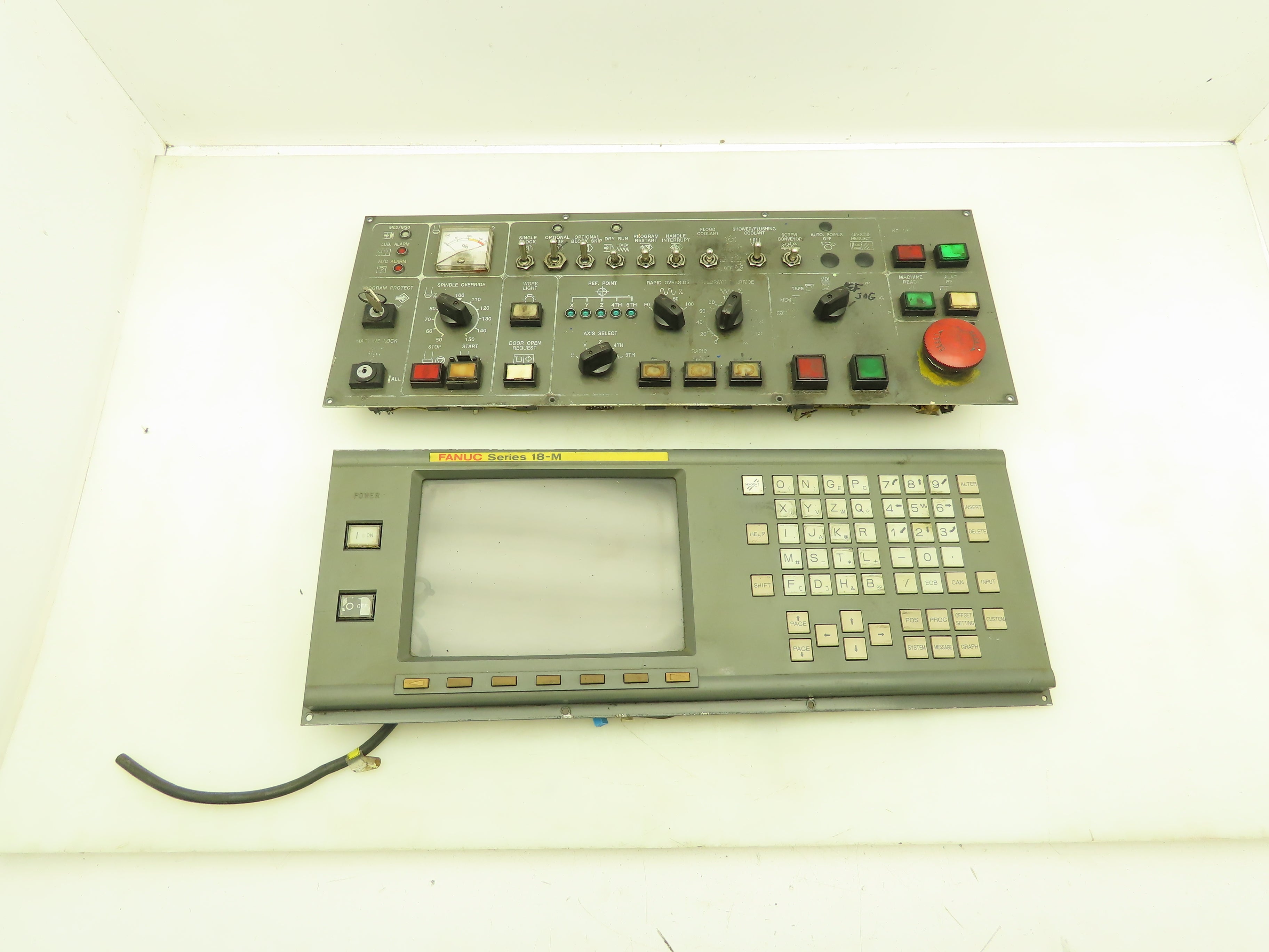 Fanuc Control Panel 9" CRT/MDI Unit 5 Axes Milling Machine Operator ...