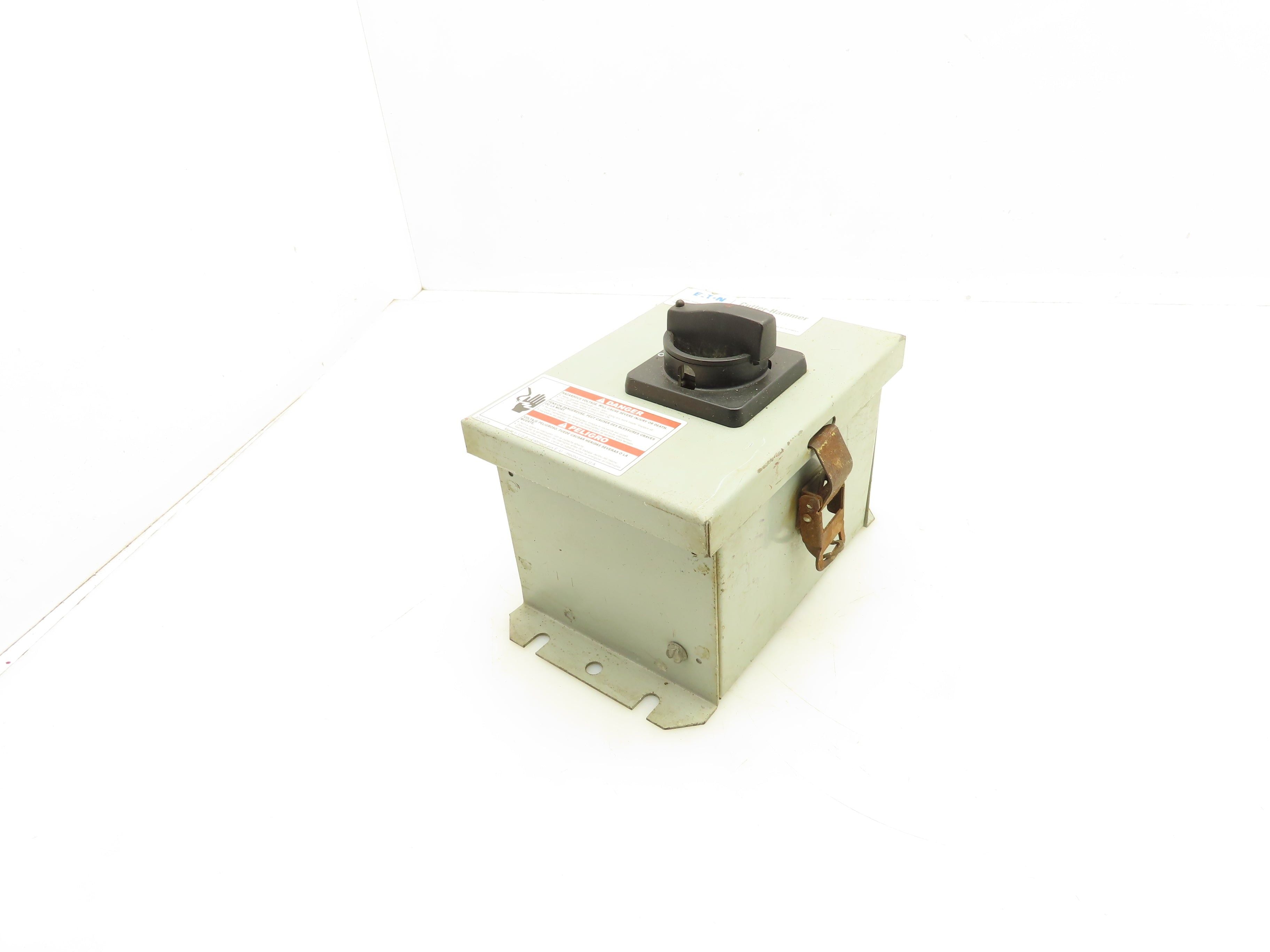 Eaton DR3016UD Nonfusible Enclosed Disconnect Switch 16A 600V 4 pole ...