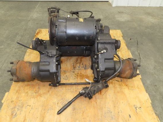 Toyota 14110-12180-71 Electric Forklift Dual Motor Drive Axle 6 Lug 5F ...
