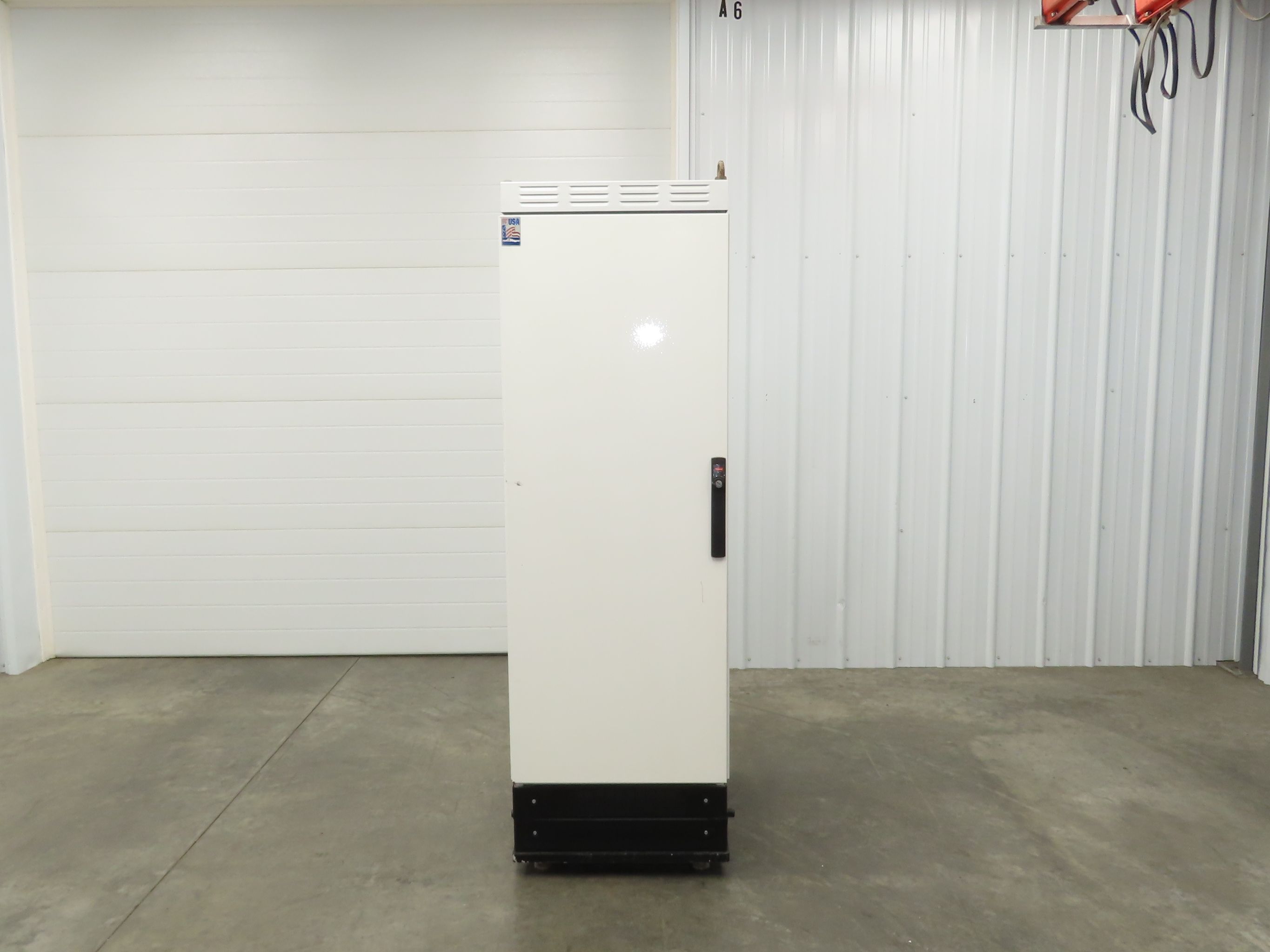 Hoffman Electrical Enclosure Server Rack Cabinet 19" ID Wide Air Coole ...