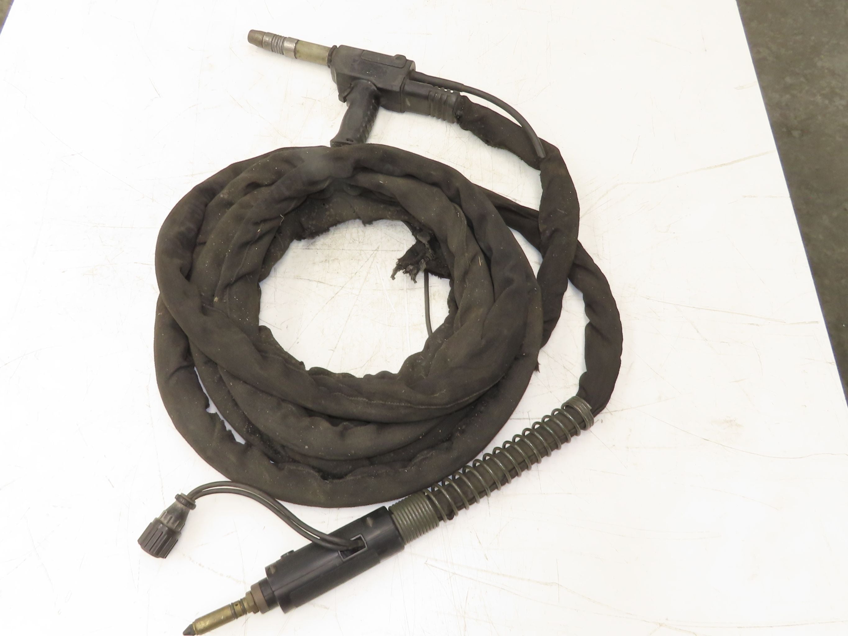 Miller XR15A Spoolmatic Air Cooled Gun 30' Amphenol Push Pull Quick Di ...