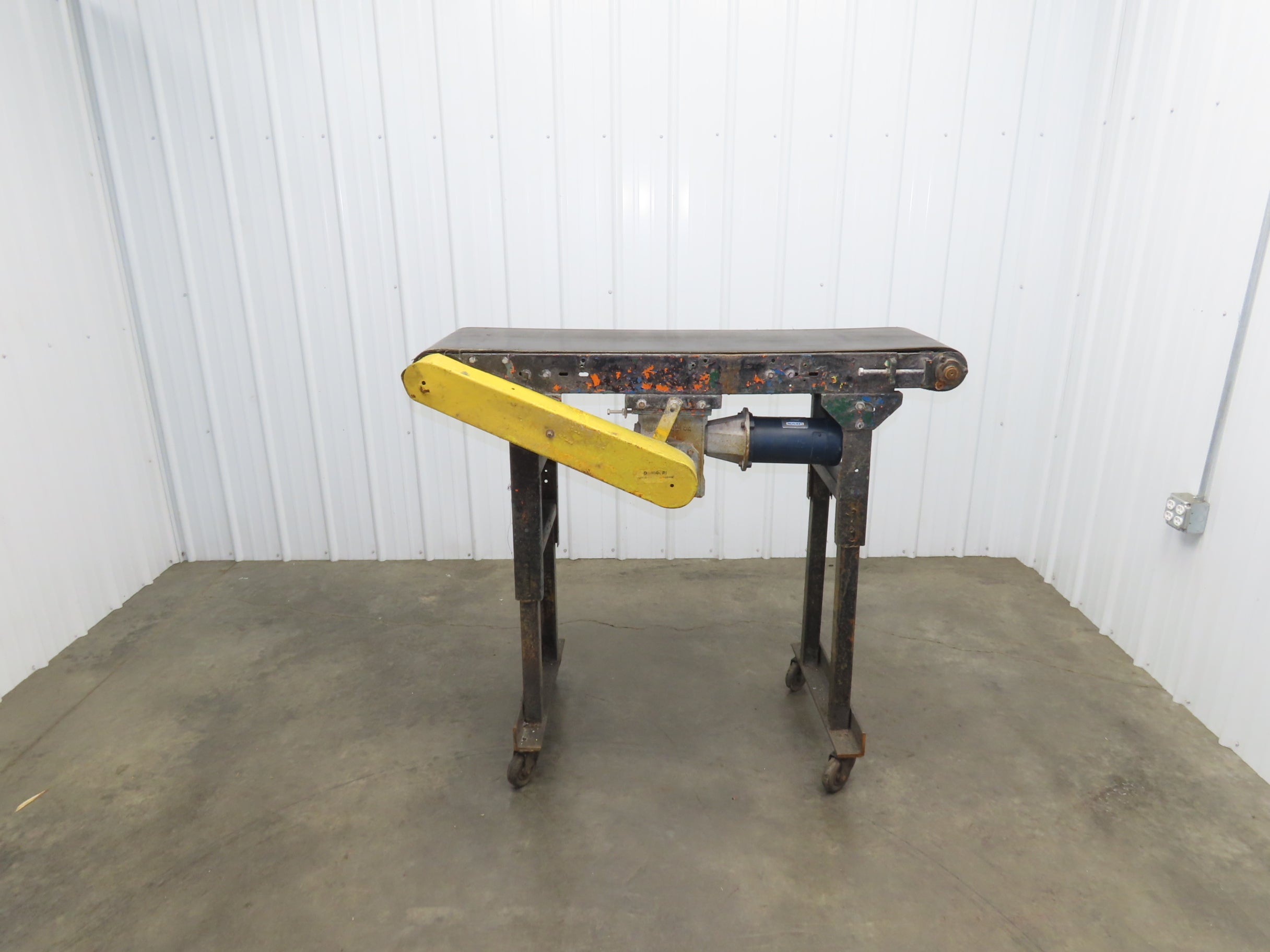 Hytrol 16"x 55" Slider Bed Conveyor on Casters 14.5" Belt 1/2Hp 90VDC ...