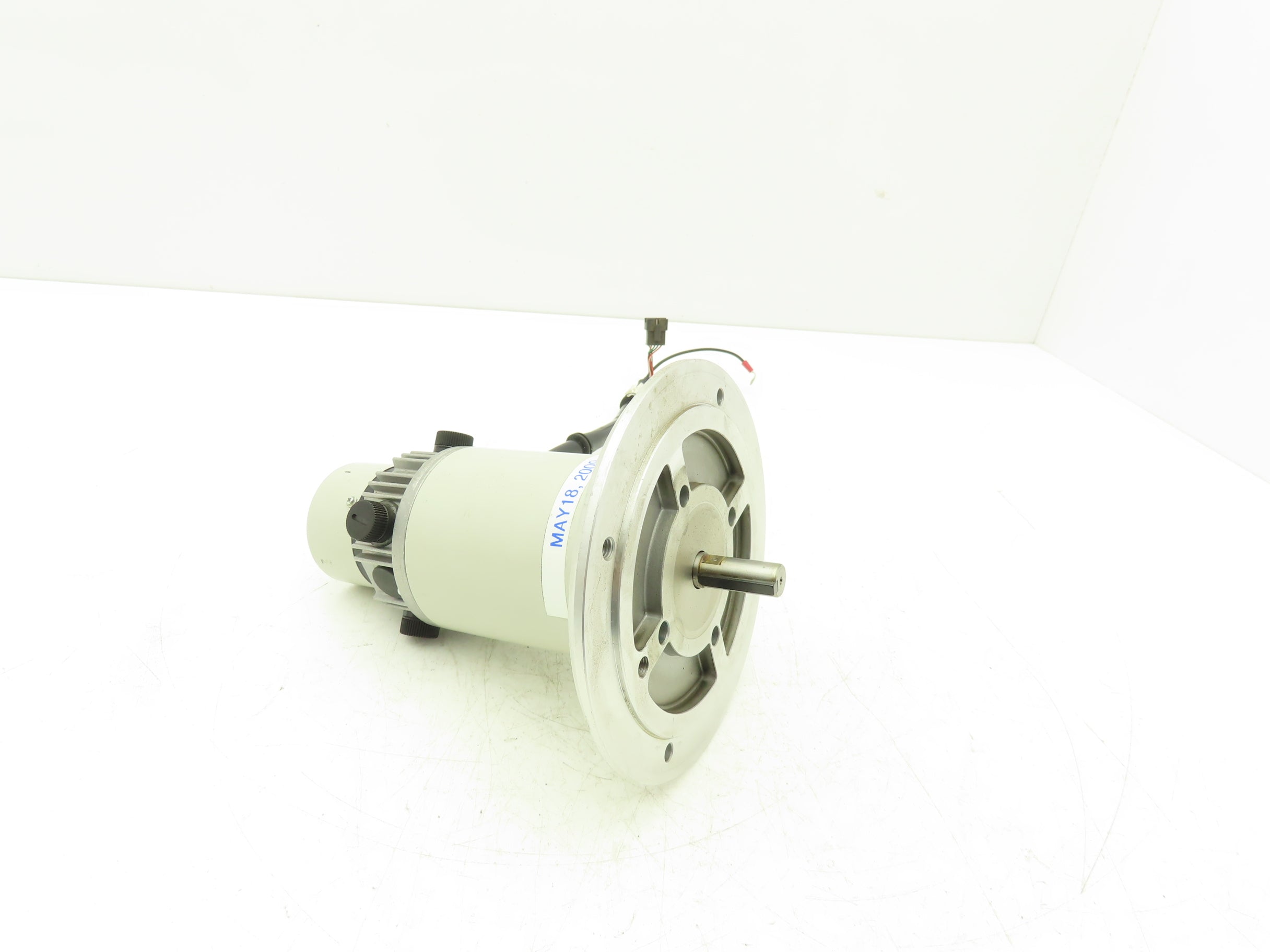 Sony DH072-330E4N01 DC Servo Motor – ARROW INDUSTRIAL SALES