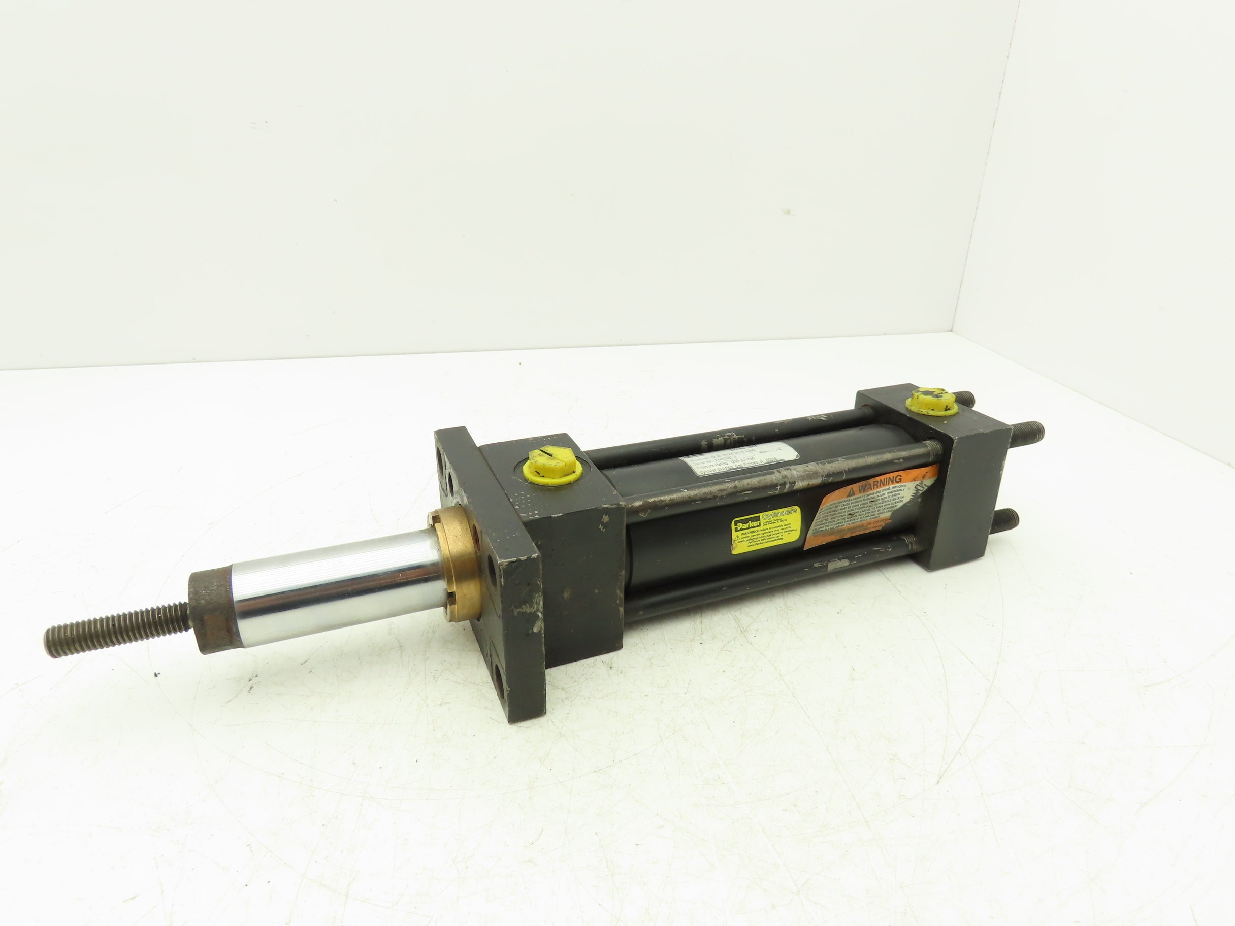 Parker 2HX Series Hydraulic Cylinder 2" Bore 5.5" Stroke 1200 PSI Flan ...