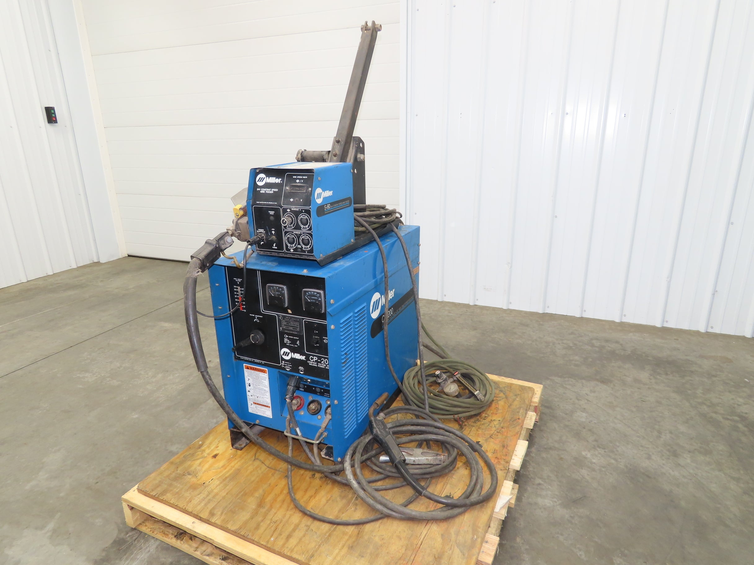 Miller CP-200 Mig Welder 200 amp DC Arc S-60 Wire Feeder 230/460v 3PH ...