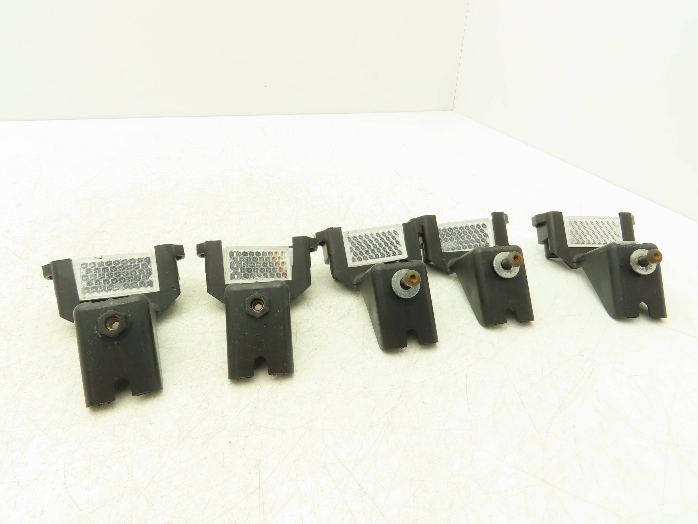 Rapistan Dematic 06881-00055 Conveyor Sensor Reflector Bracket -No Cap ...