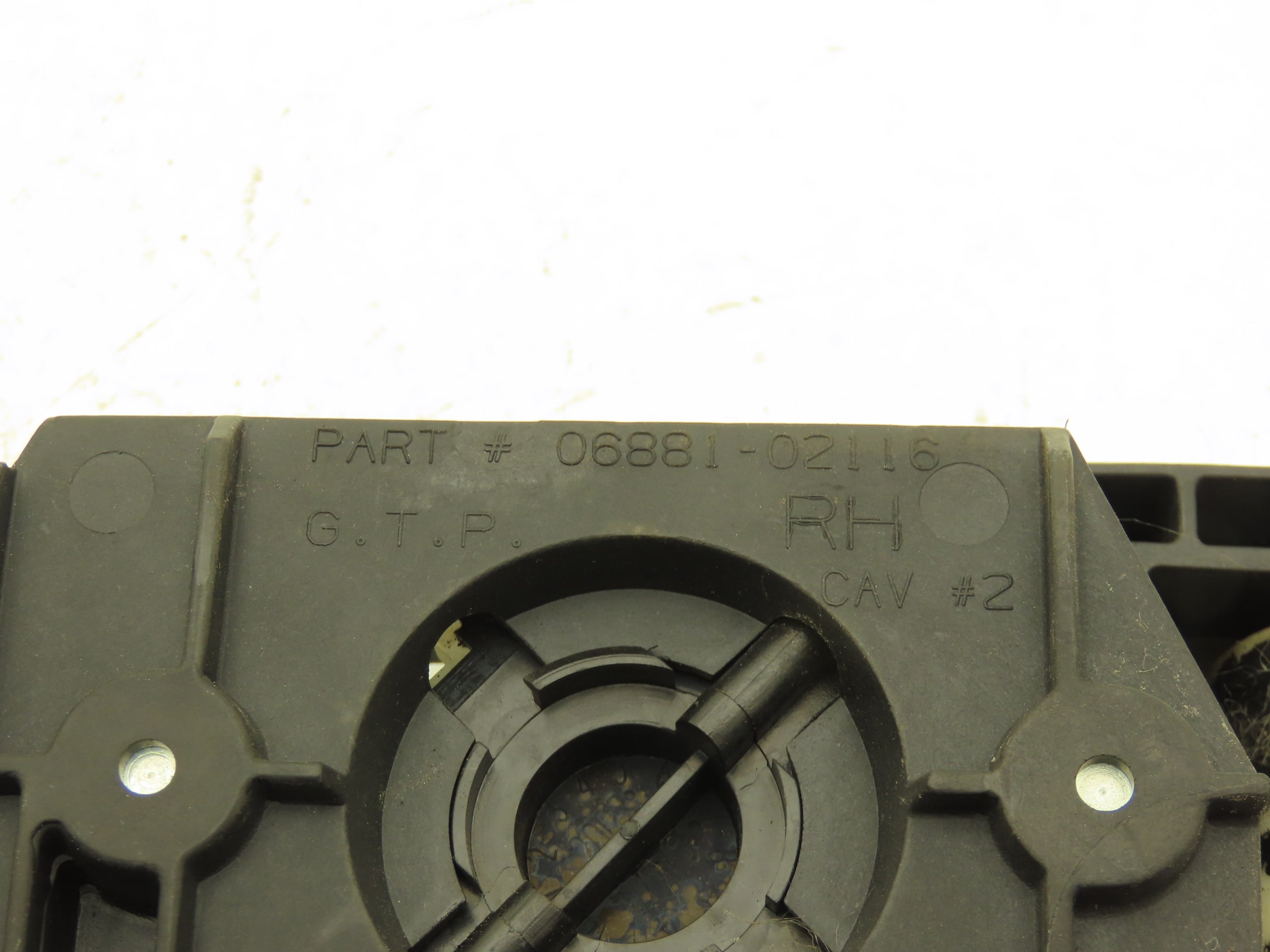 Dematic 06881-02116 RH Accumulation Conveyor 1-Way Flow Control Flange ...