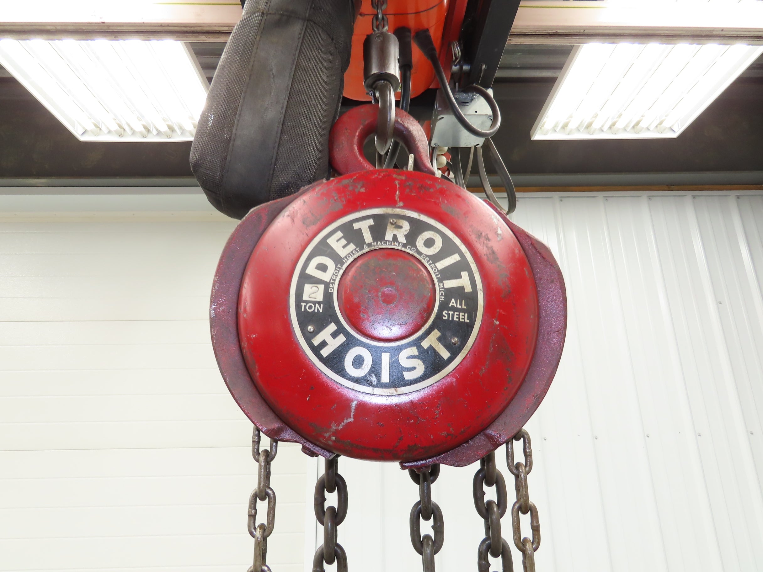 Detroit 2 Ton 4000Lb Manual Chain Fall Hand Hoist 9' Lift – ARROW ...