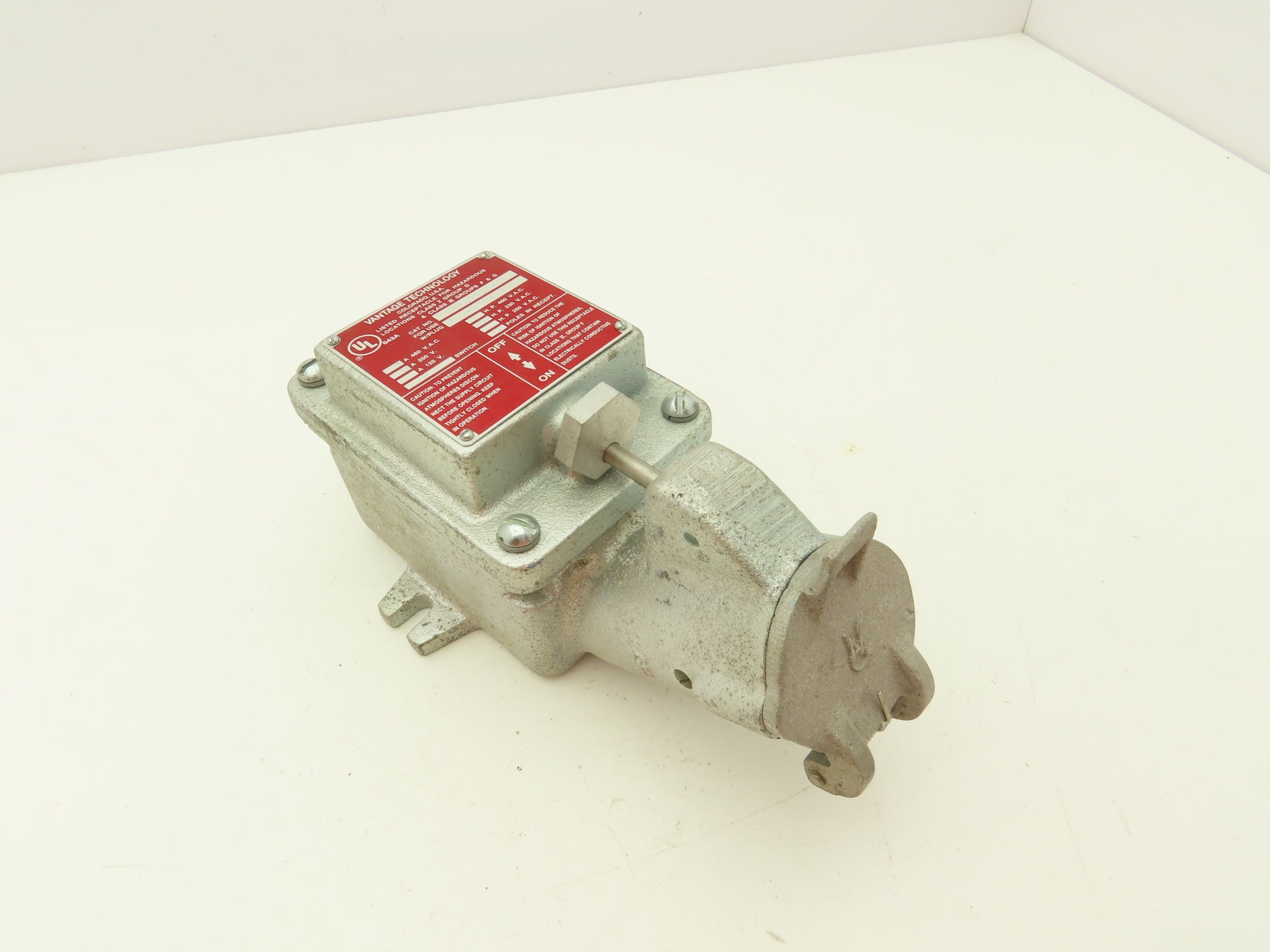 Vantage YXA-13032-G Explosion Proof Receptacle 20/30A 250/460V 3PH 3Po ...