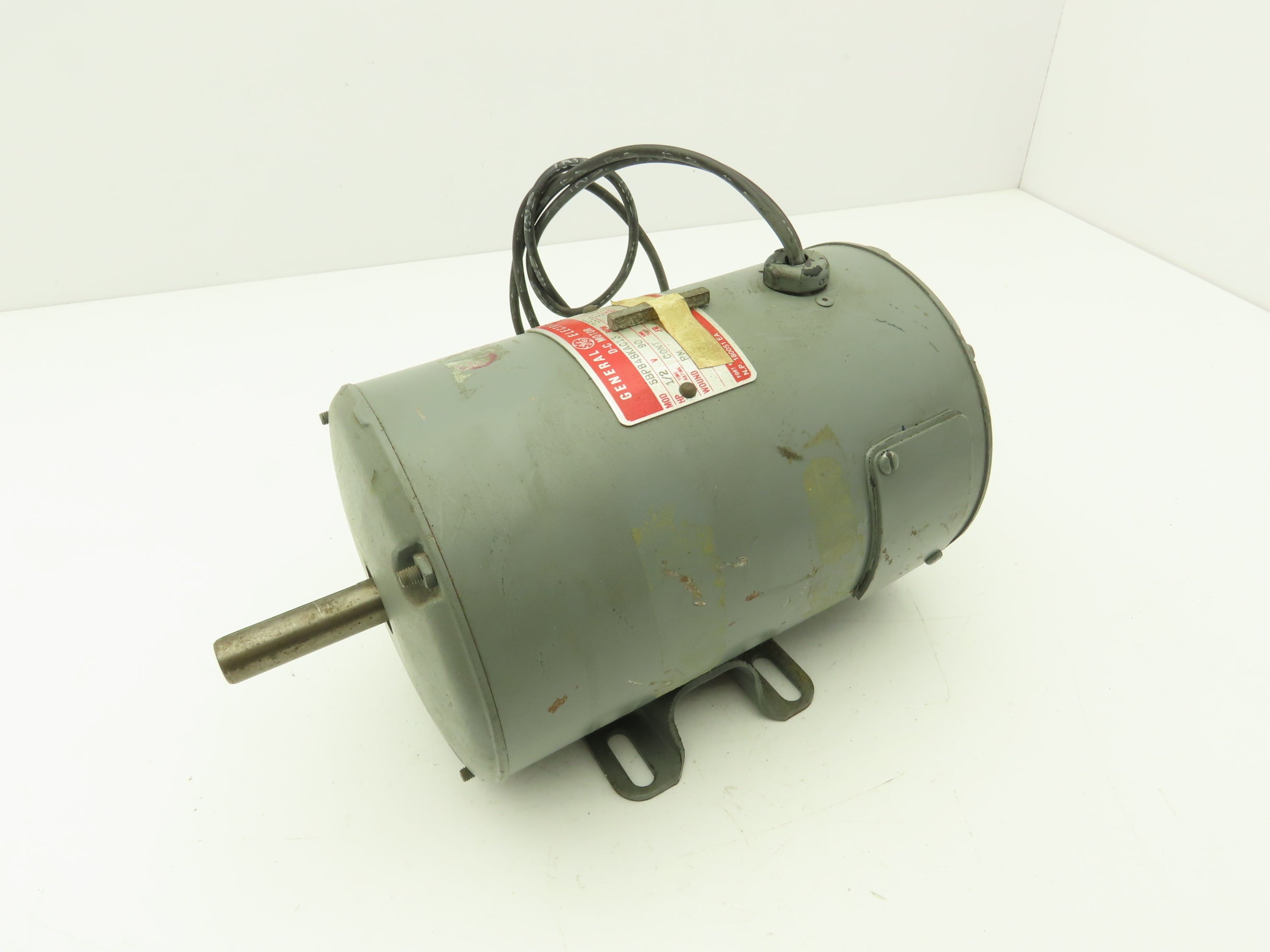 General Electric 5BPB48KAC13 DC Motor 1/2Hp 2500RPM 90VDC 5/8" Shaft ...