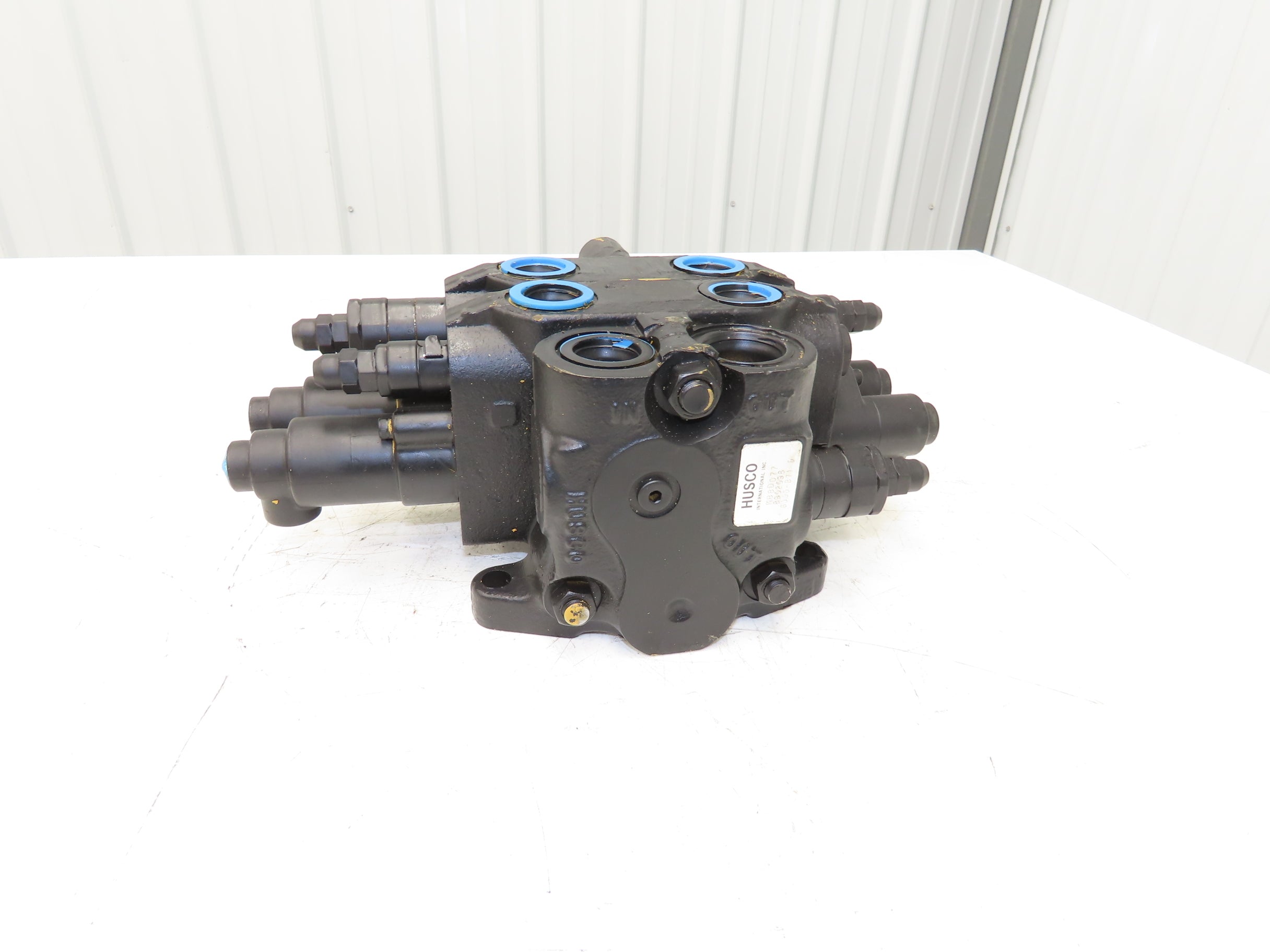 Husco 6000-B71 Hydraulic Directional Control Valve 2-Spool – ARROW ...