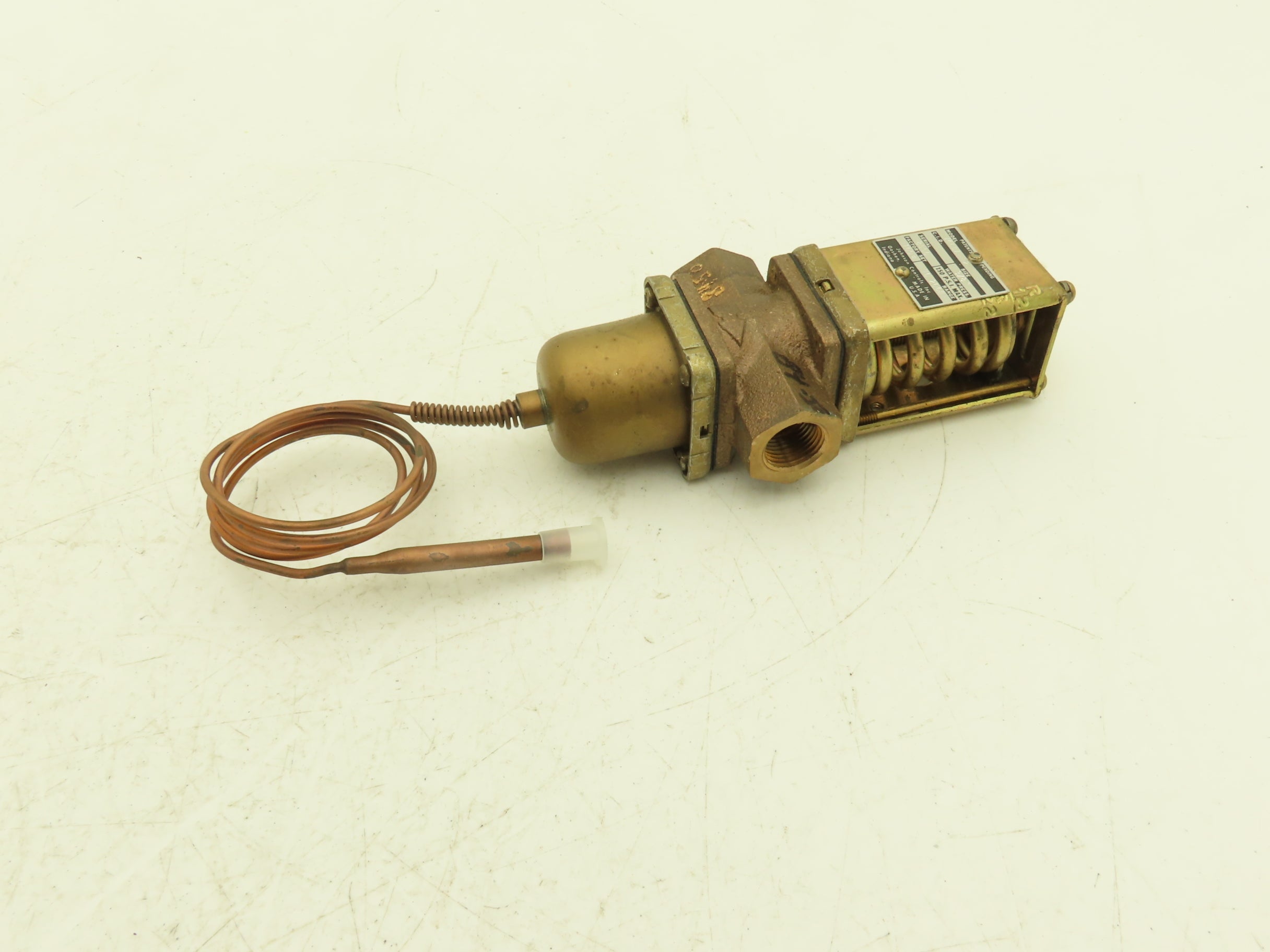 Johnson Controls V46BA-2 Water Valve 3/8" NPT 150 PSI Max Set 105# Ran ...