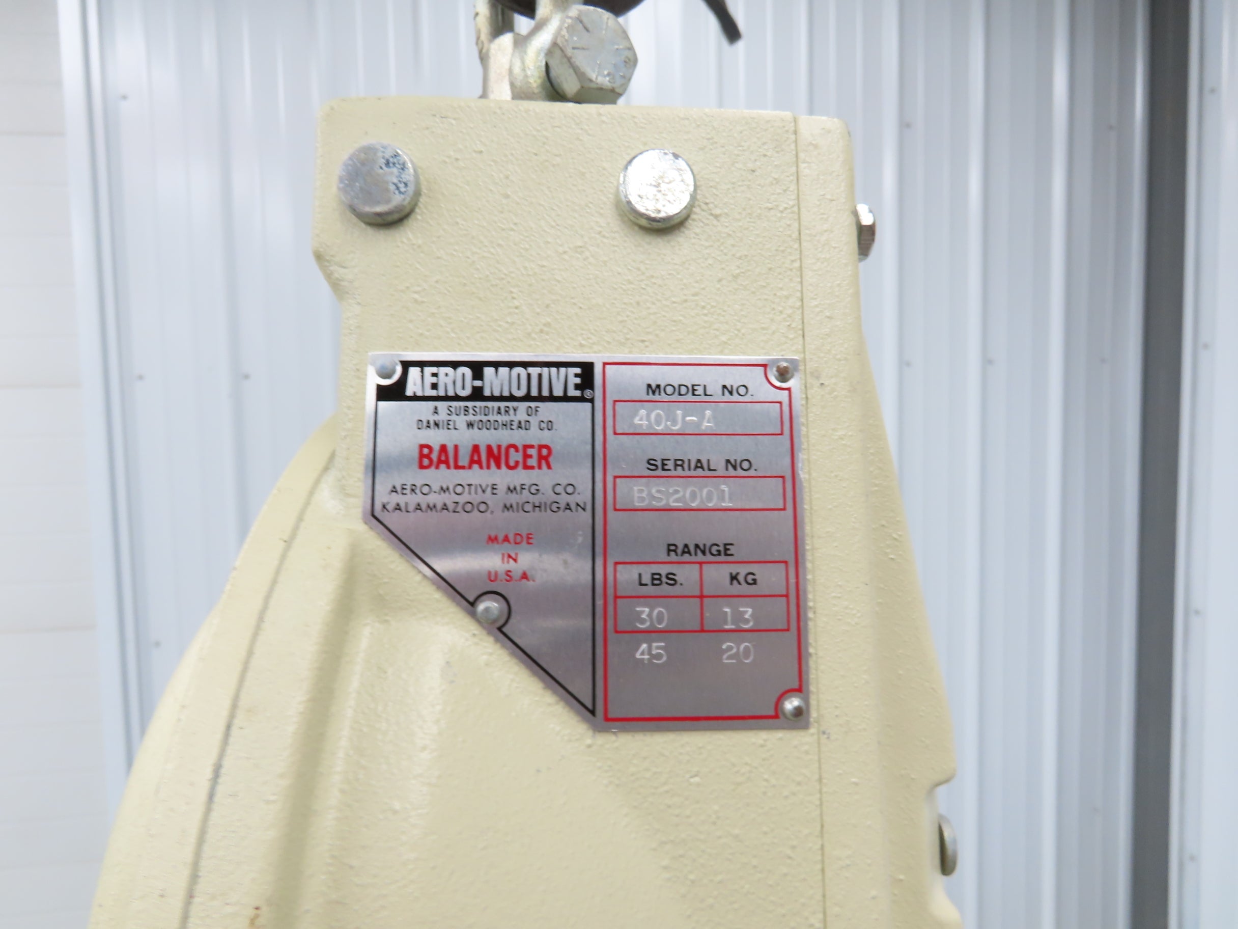 Aero-Motive 40J-A Heavy-Duty Tool Balancer Weight Range 30-45 lbs ...