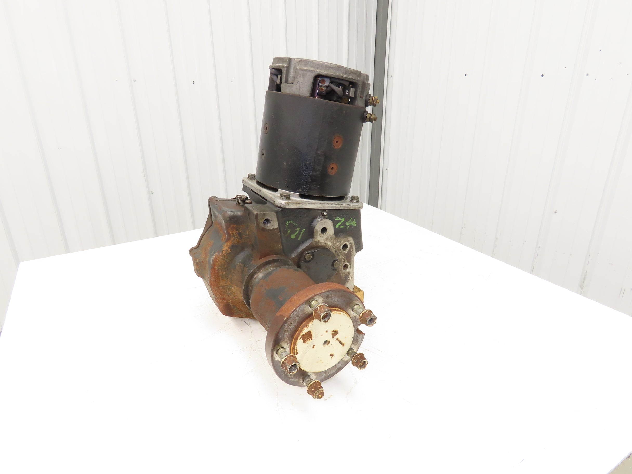 Yale 8620628 Forklift Front Right Drive Axle & Motor 5-Lug Removed Fro ...