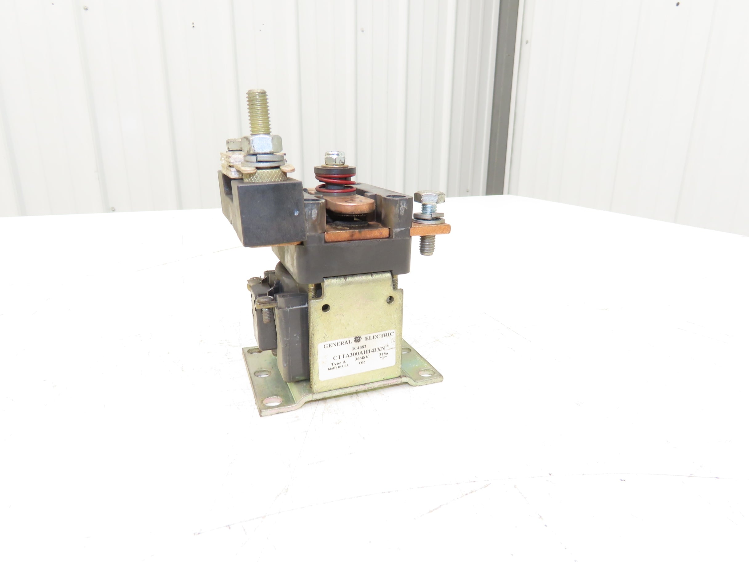 General Electric CTTA300AH142XN Yale Forklift Motor Contactor 26/48V O ...