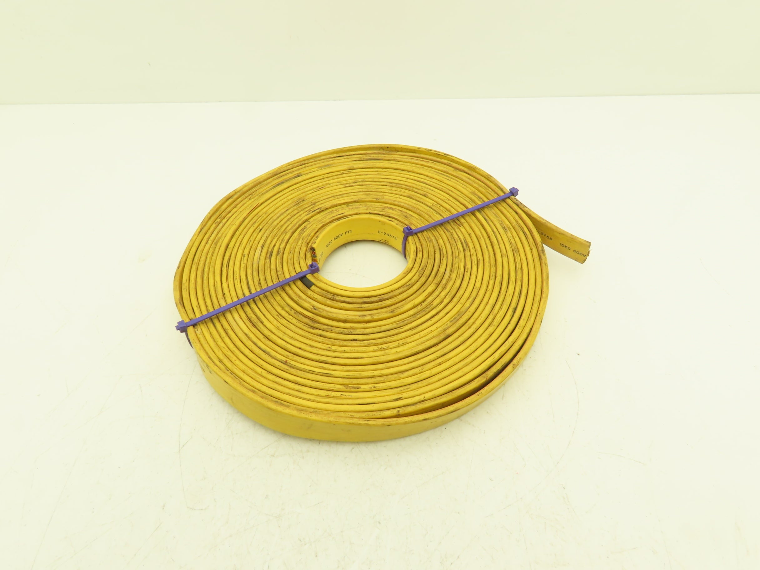 Festoon Cable Outdoor E-24573 Multi-Conductor Flat Cable 8 Wire 16AWG ...