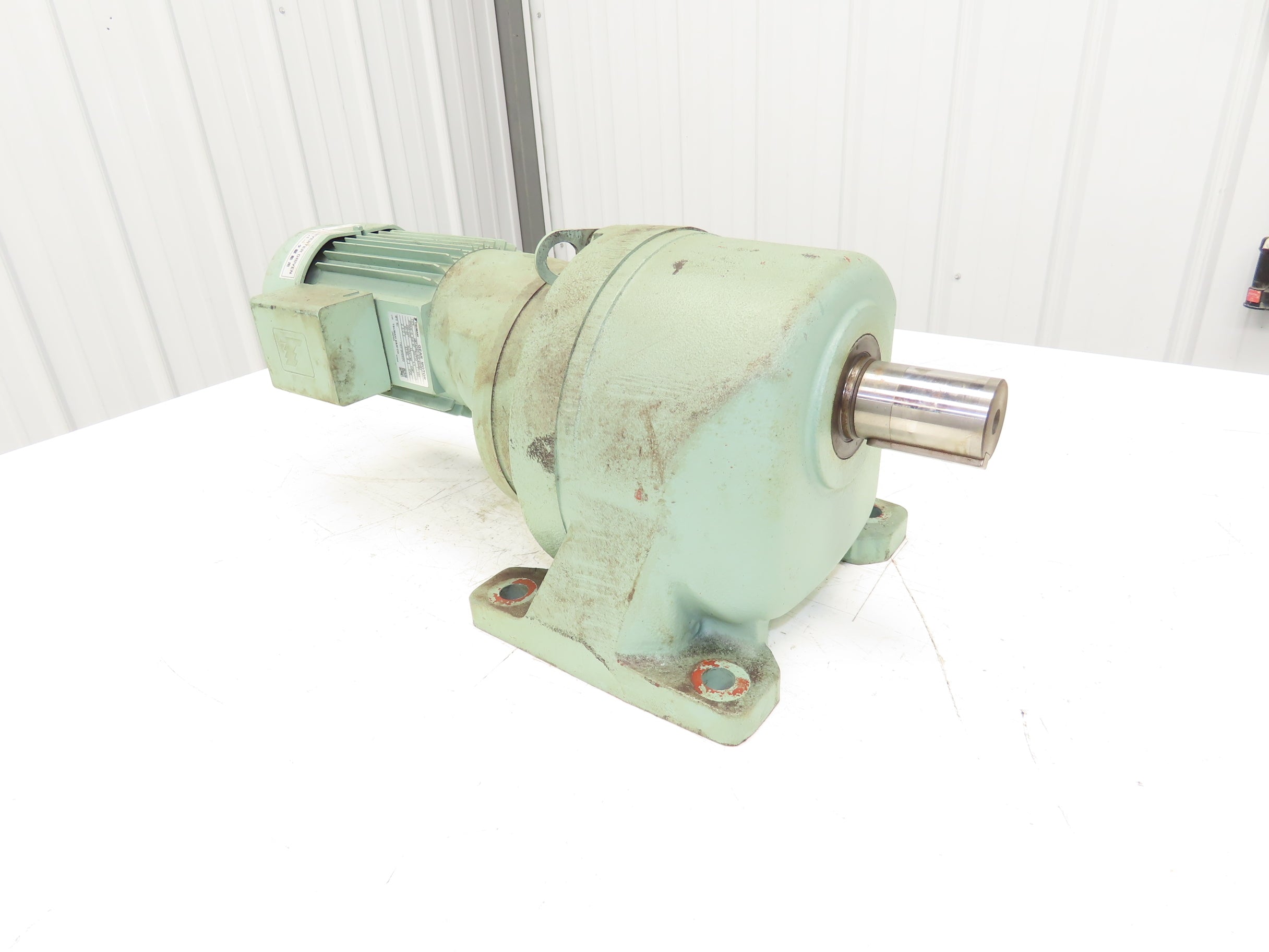Tsubaki GMTA040-42L450BZ Inline Gear Motor 450:1 Ratio 4rpm .4kw 220V ...