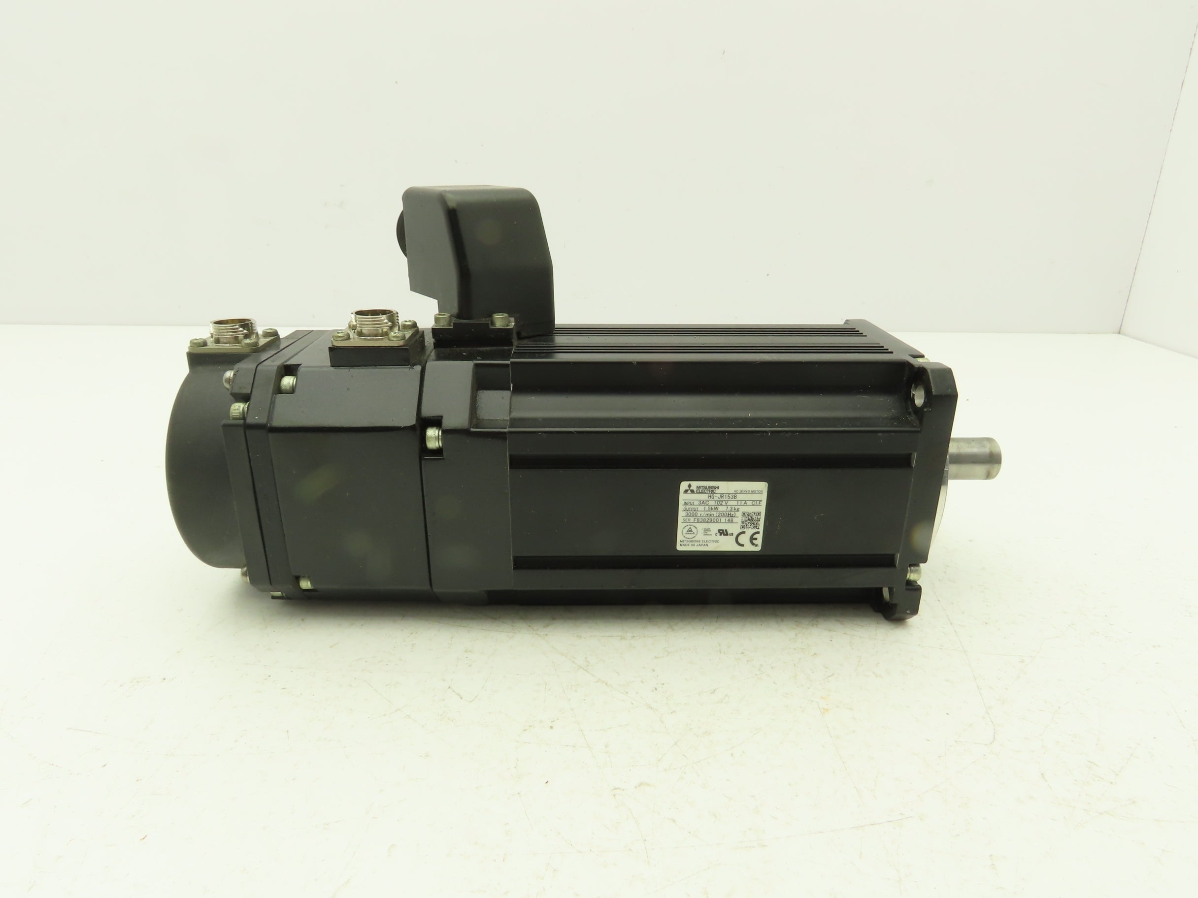 Mitsubishi HG-JR153B AC Servo Motor 1.5kw 102V 3PH 3000 RPM – ARROW ...