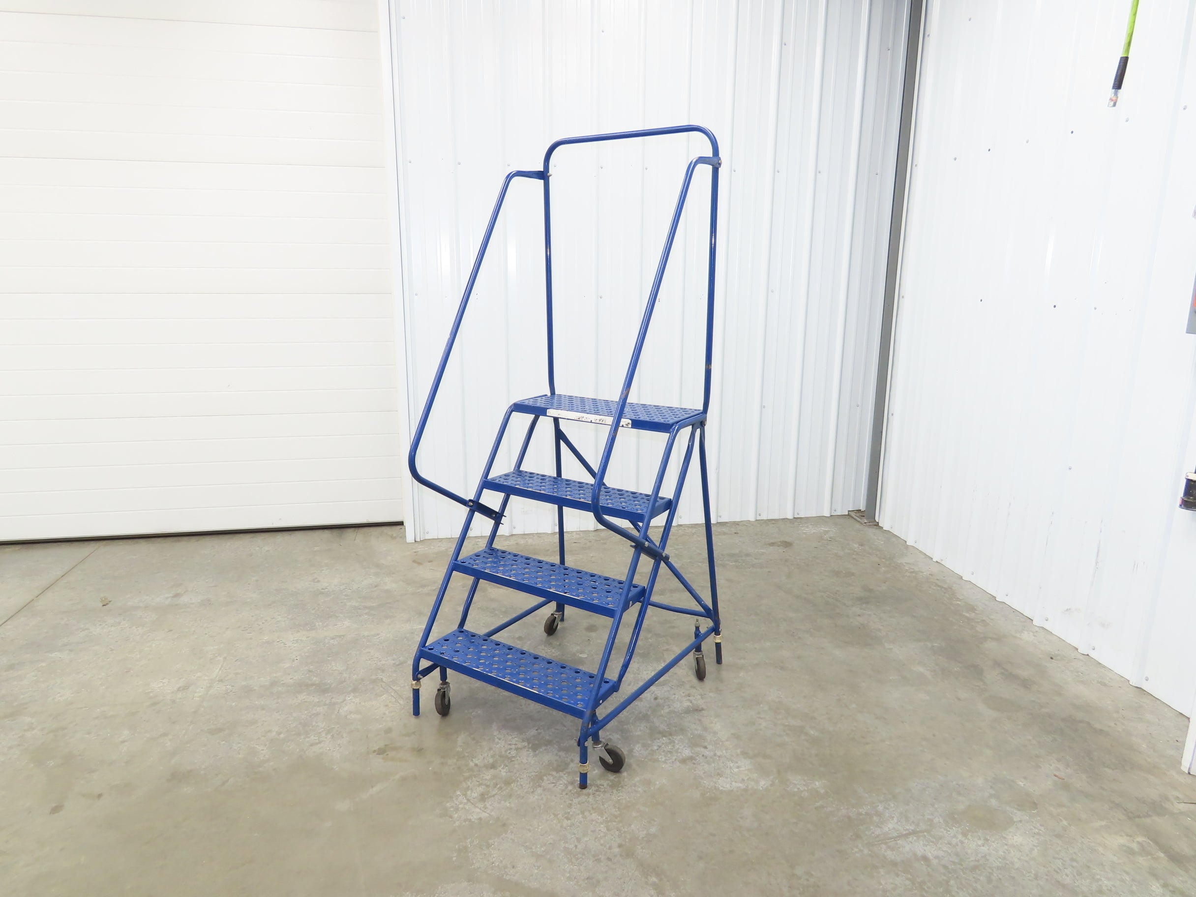 Ballymore Rolling Ladder 4 Step 10" Work Platform 38" Top Step 300lbs ...