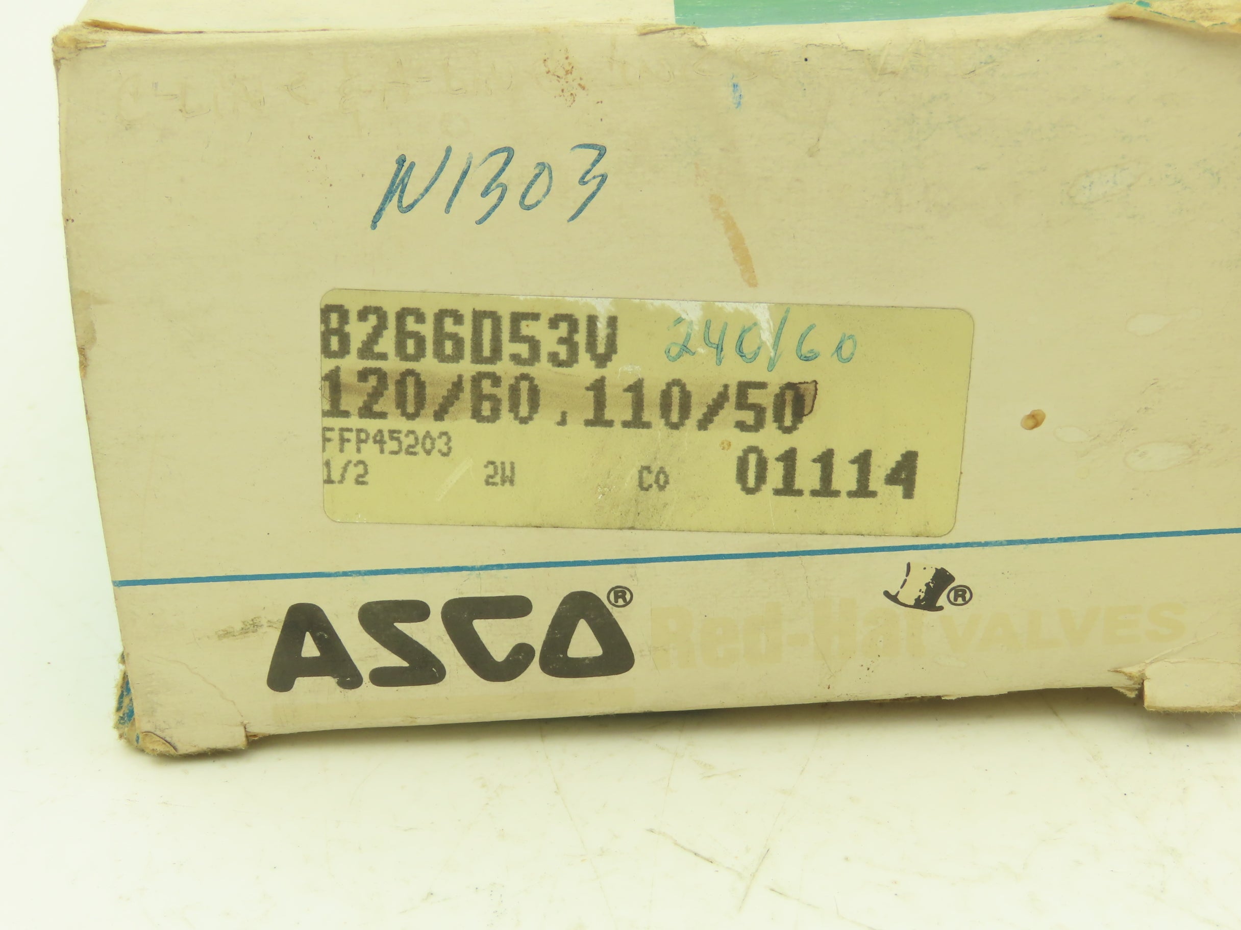 Asco 8266D53V Solenoid Valve 240VAC/60Hz 15.4W 200PSI # 2 And 4 Oil 1 ...