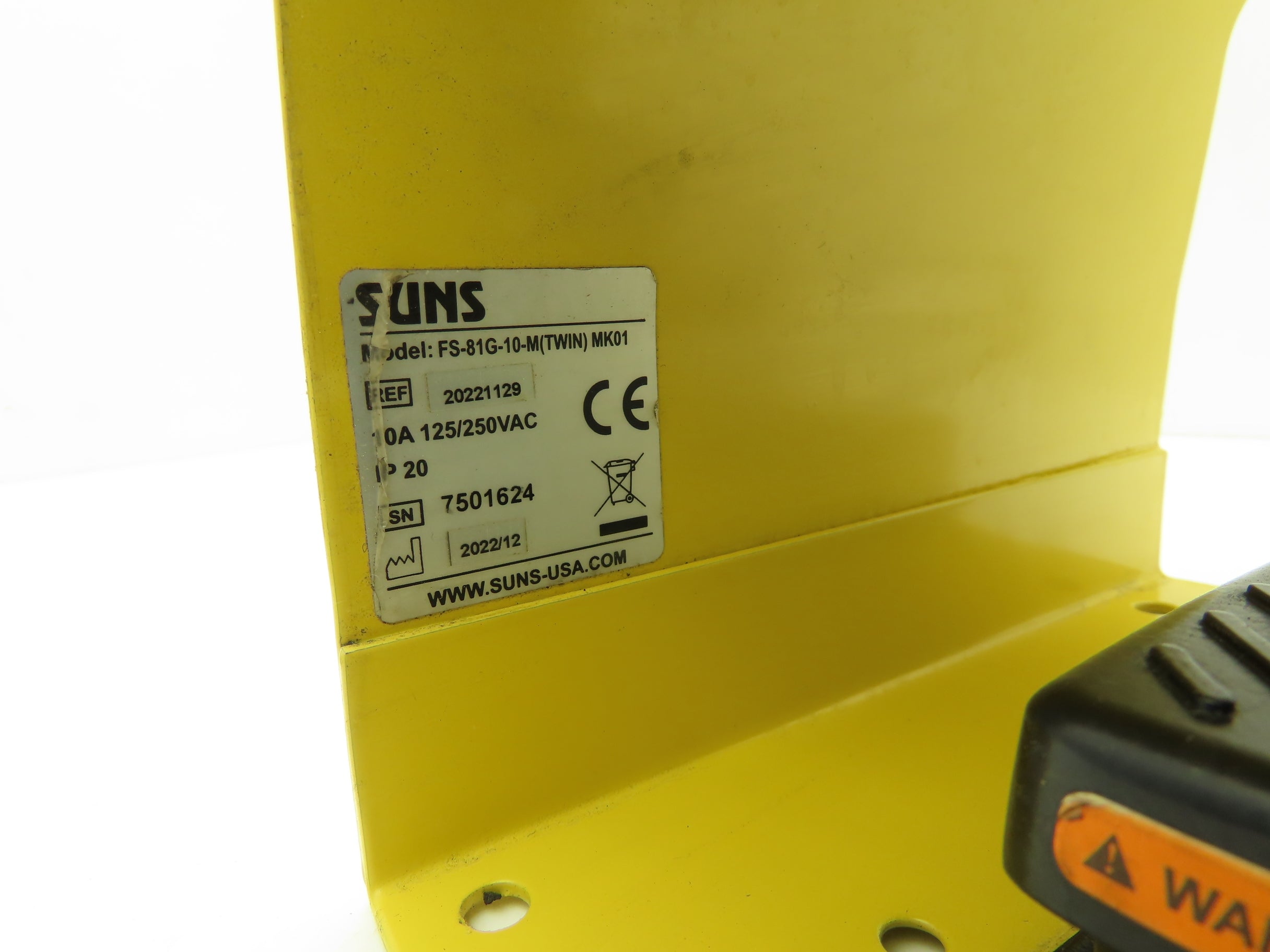 Suns USA FS-81G-10-M(TWIN)MK01 Two Pedal Double Foot Switch W/Protecti ...