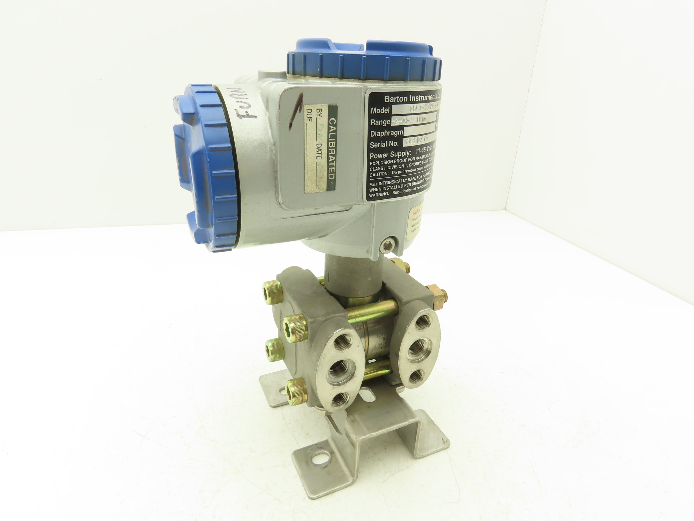 Barton Instruments FHCF-33V4-ADCYY-AA Pressure Transmitter -2-0-2 IN W ...