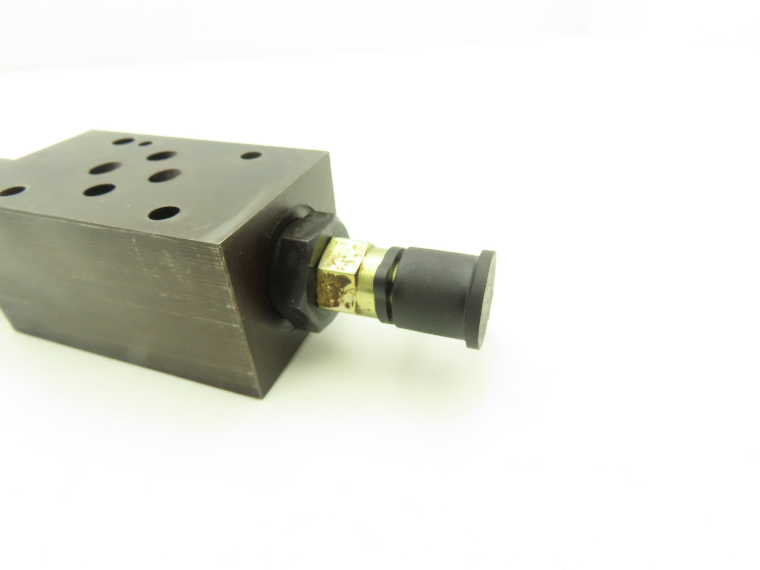 Eaton Vickers DGMX2-3-PP-CW-S-40 Hydraulic Relief Valve 2000 PSI ...