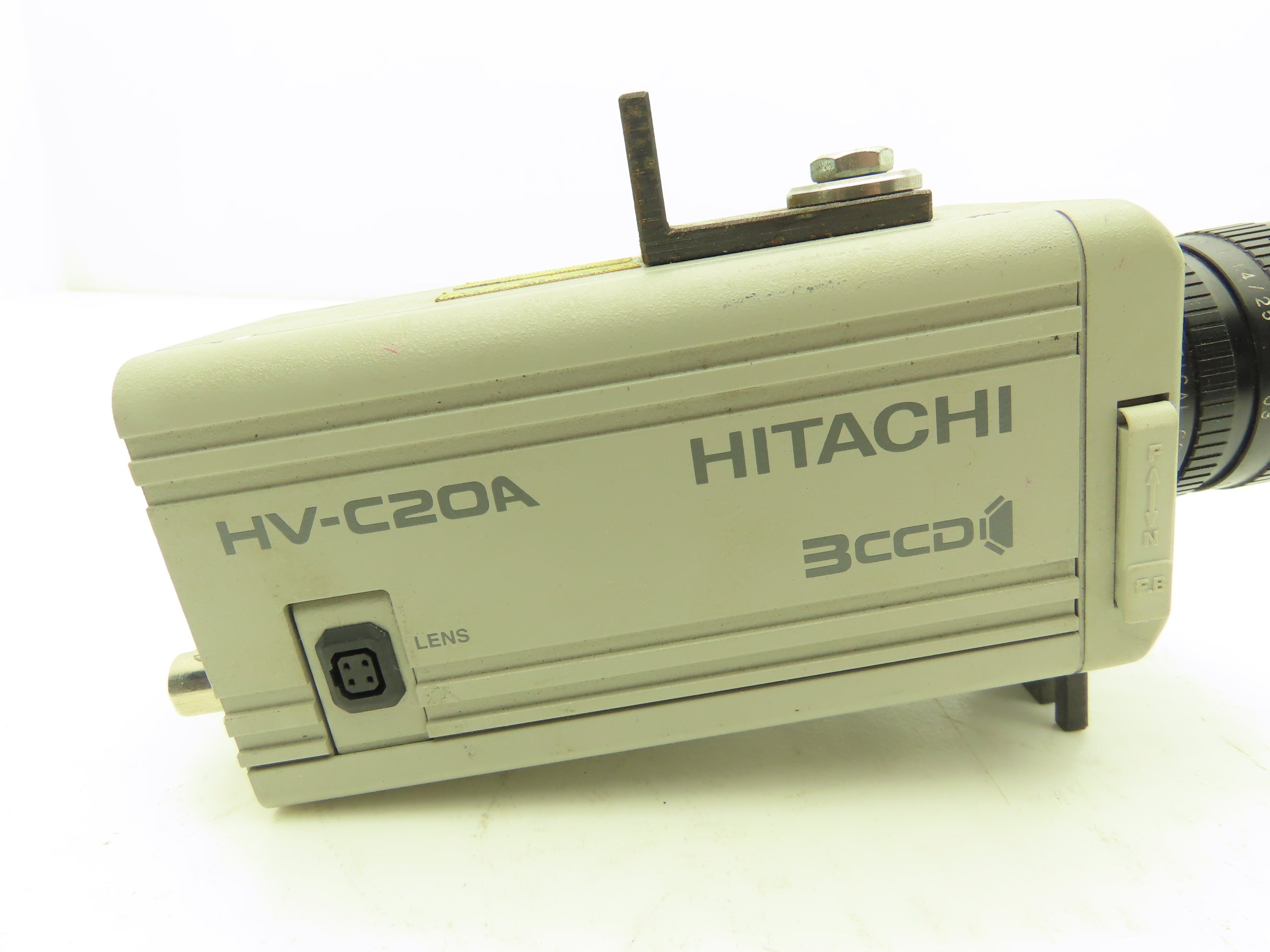 Hitachi Denshi HV-C20A 3CCD Color Inspection Camera 12V 4.5W w/Fuji Op ...