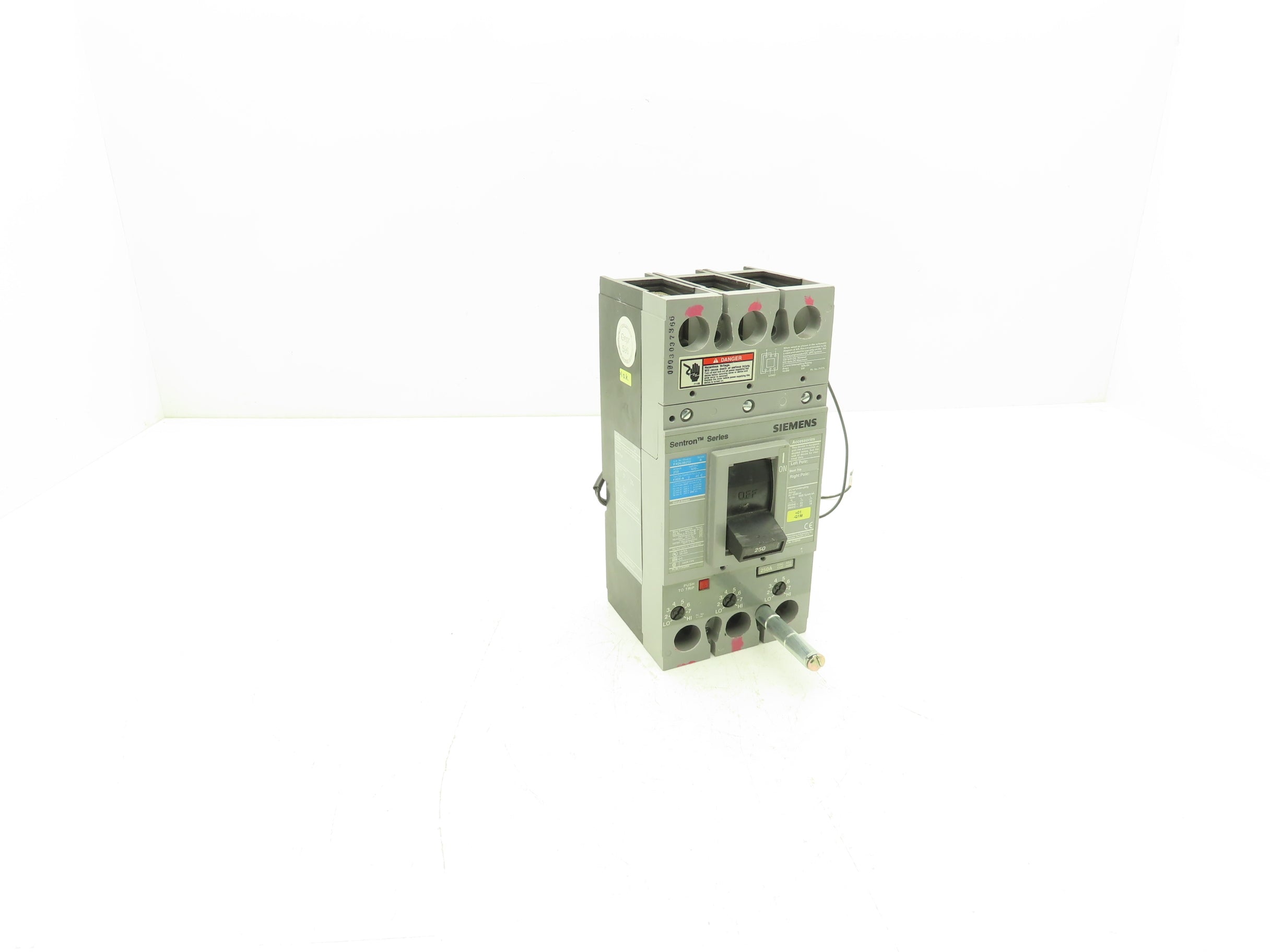 Siemens FXD63B250 Sentron Circuit Breaker 250A 3 Pole 600V FXD6-A Magn ...