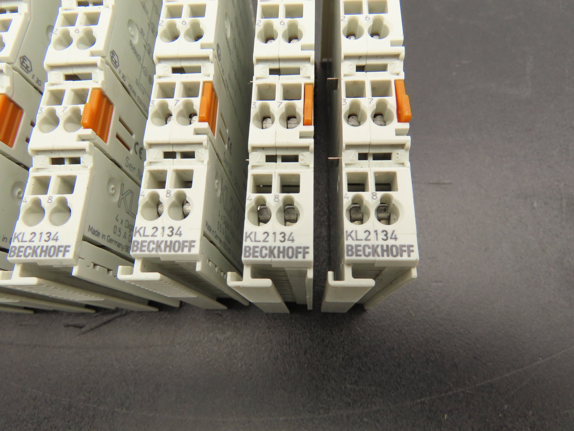 Beckhoff KL2134 4-Channel Digital Output Bus Terminal 24VDC 0.5A Lot o ...