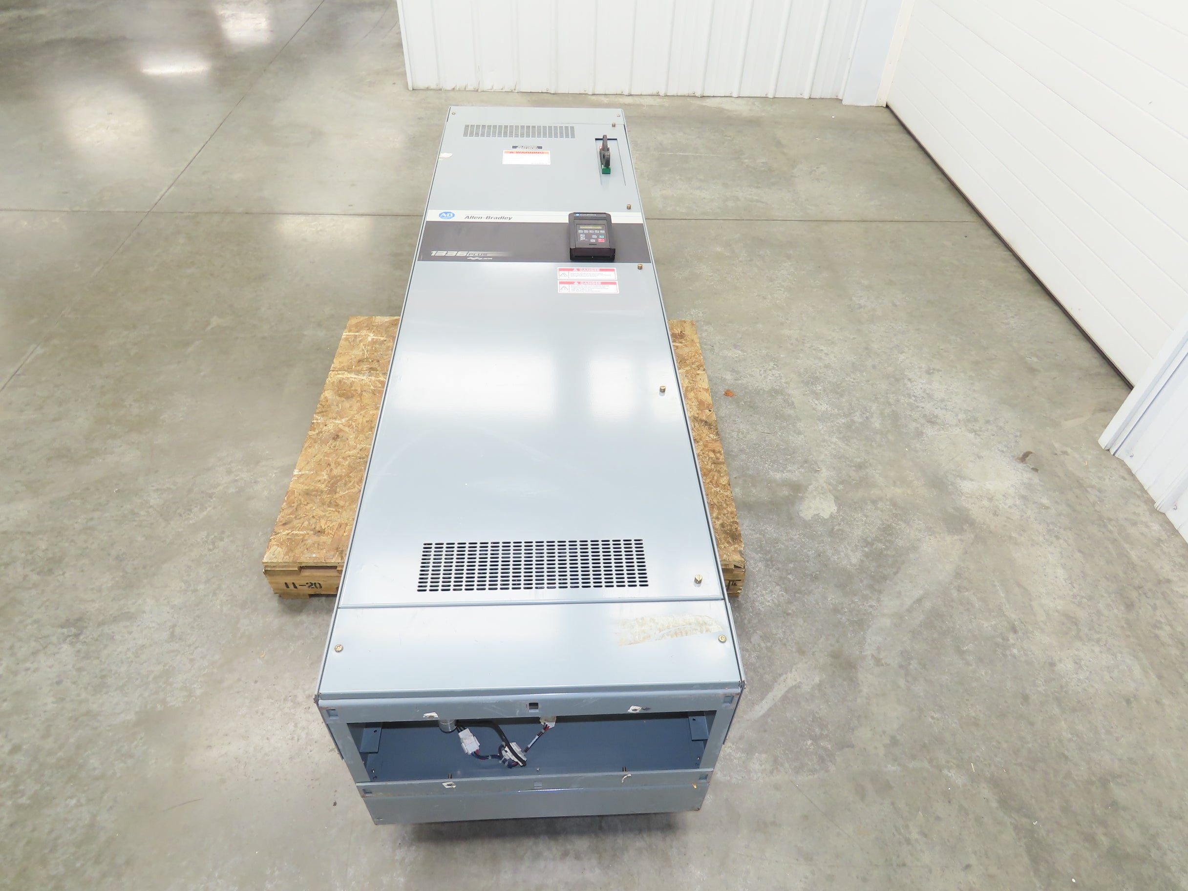 Allen Bradley 1336SB060VAADSGM1CHA2CL6EC AC Drive VFD 75Hp 76kva 460V ...