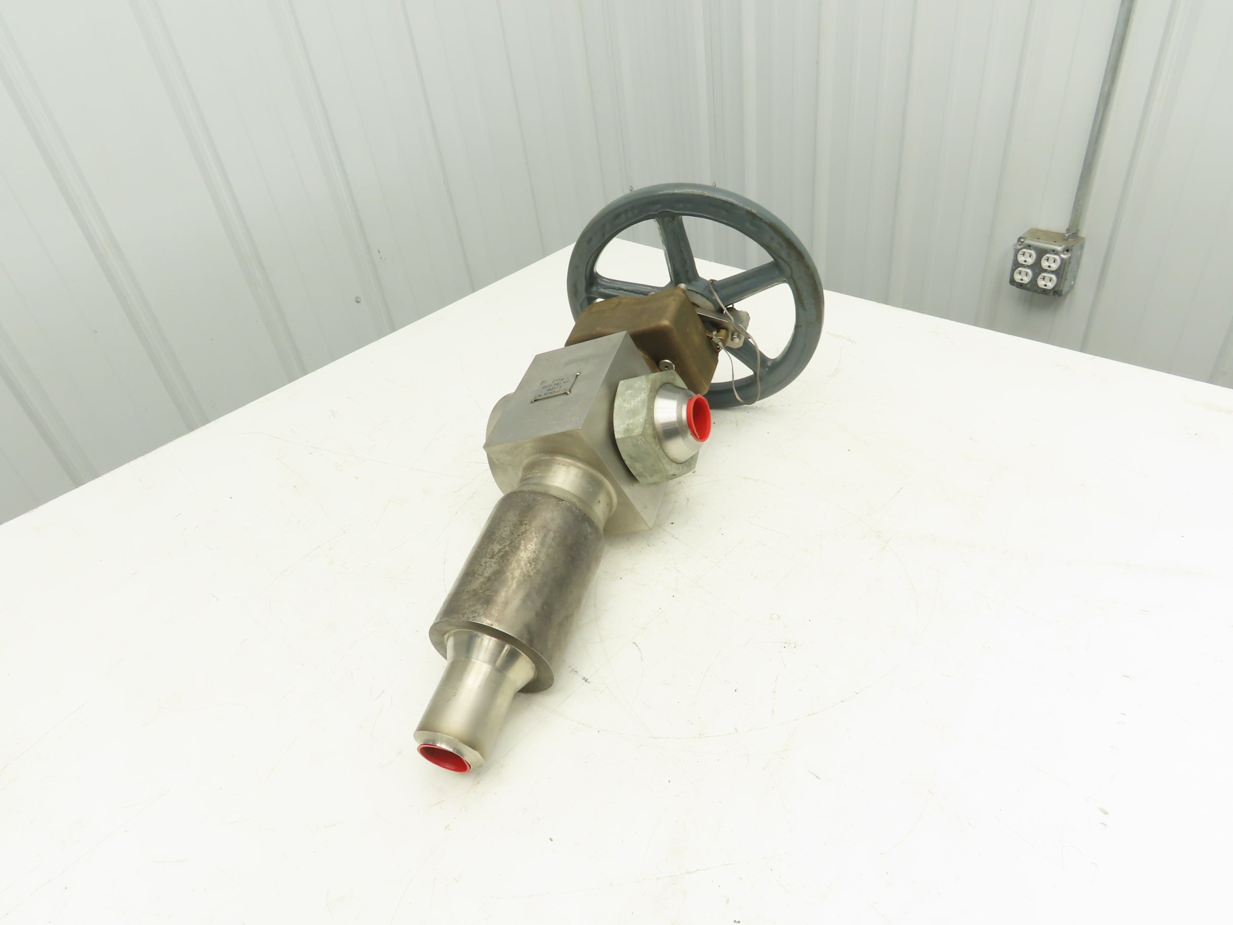 PJ Valves PL75765-40x2 High Pressure Ball Valve Hand Wheel Gear Box Bl ...