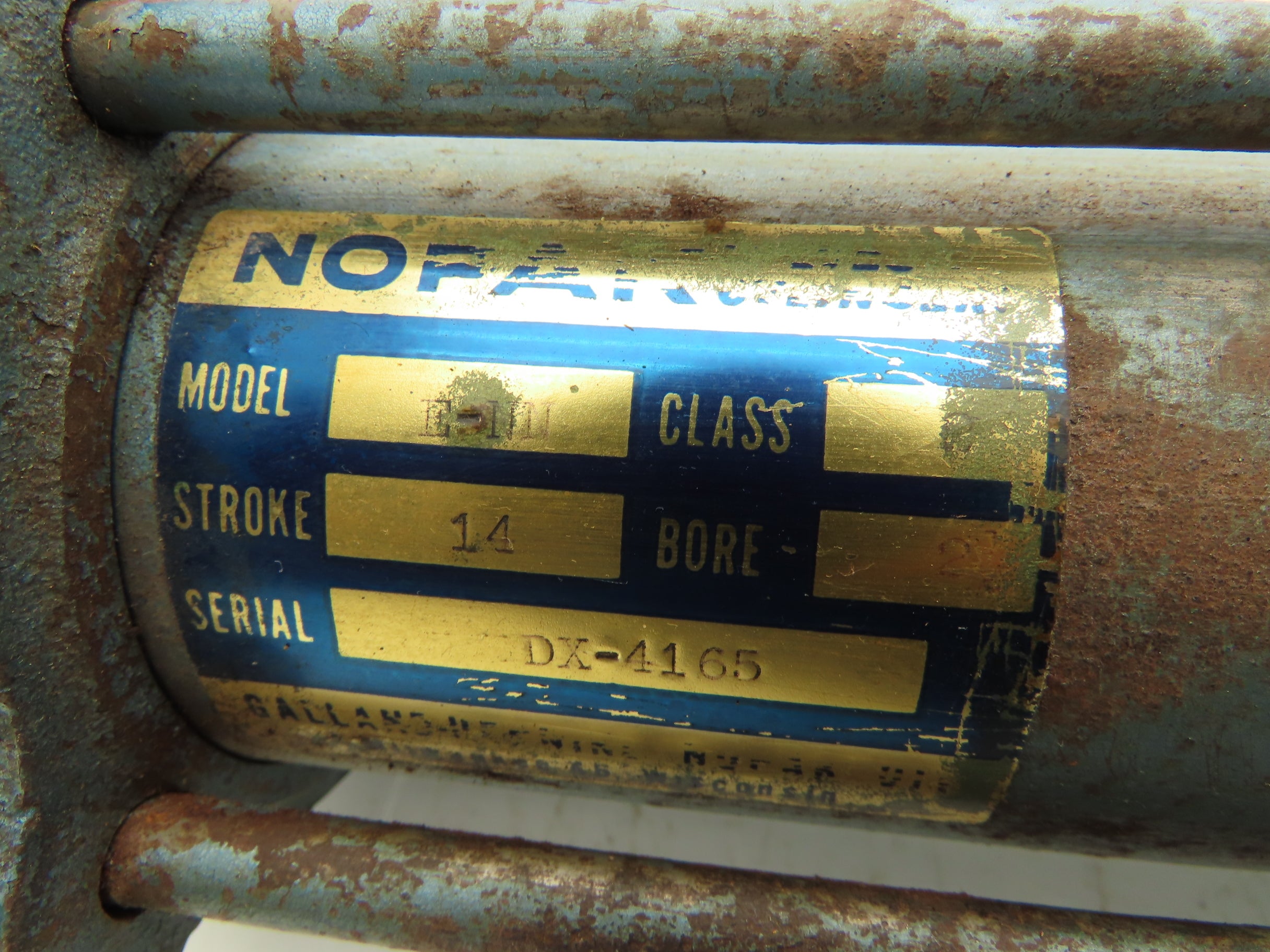 Nopak E-NN Hydraulic Cylinder 2" Bore x 14" Stroke 3/4" Rod Clevis Mou ...