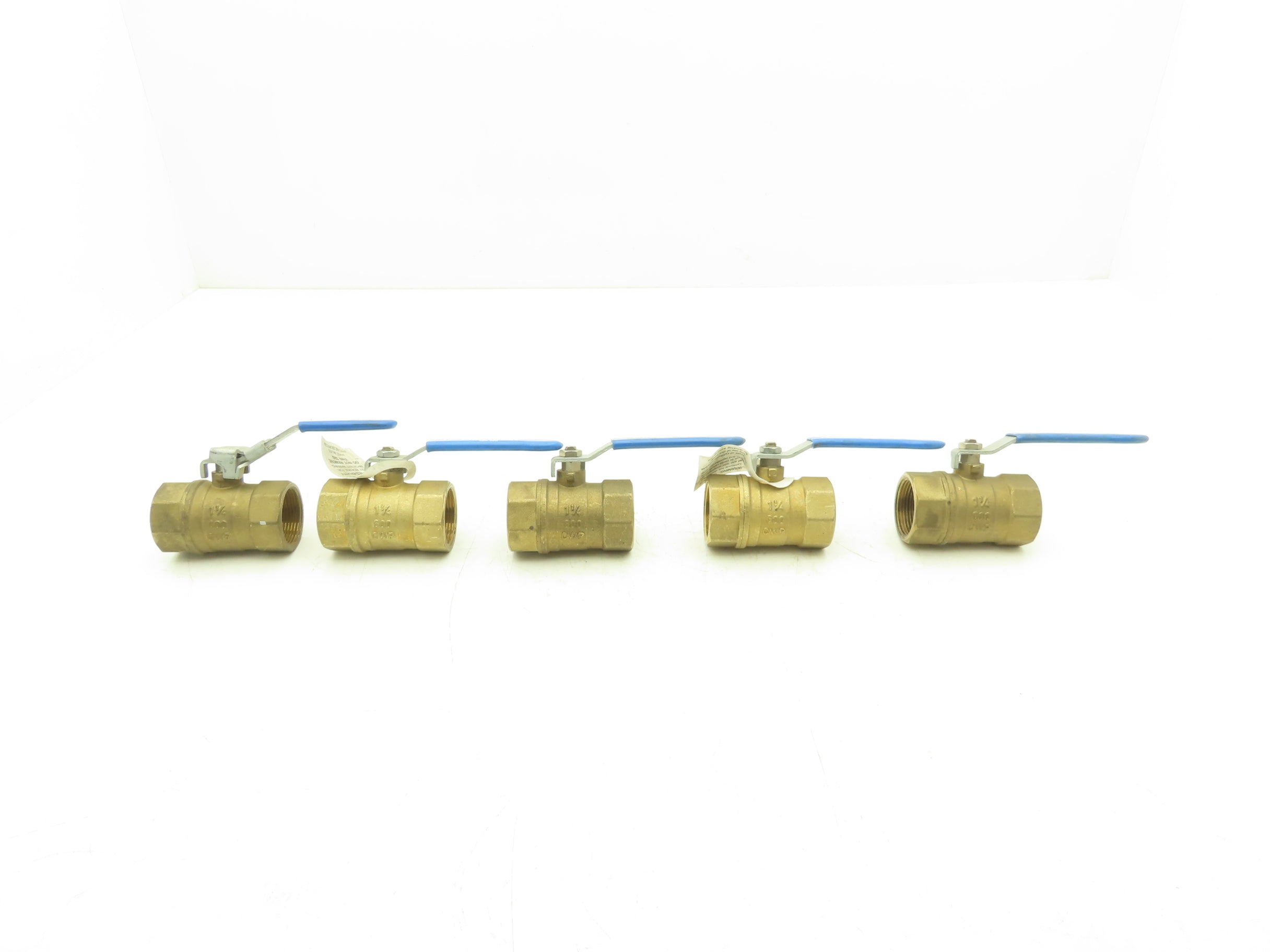 Jamesbury Ser 300 1-1/4" NPT Brass Ball Valve Stainless Steel Ball Lot ...