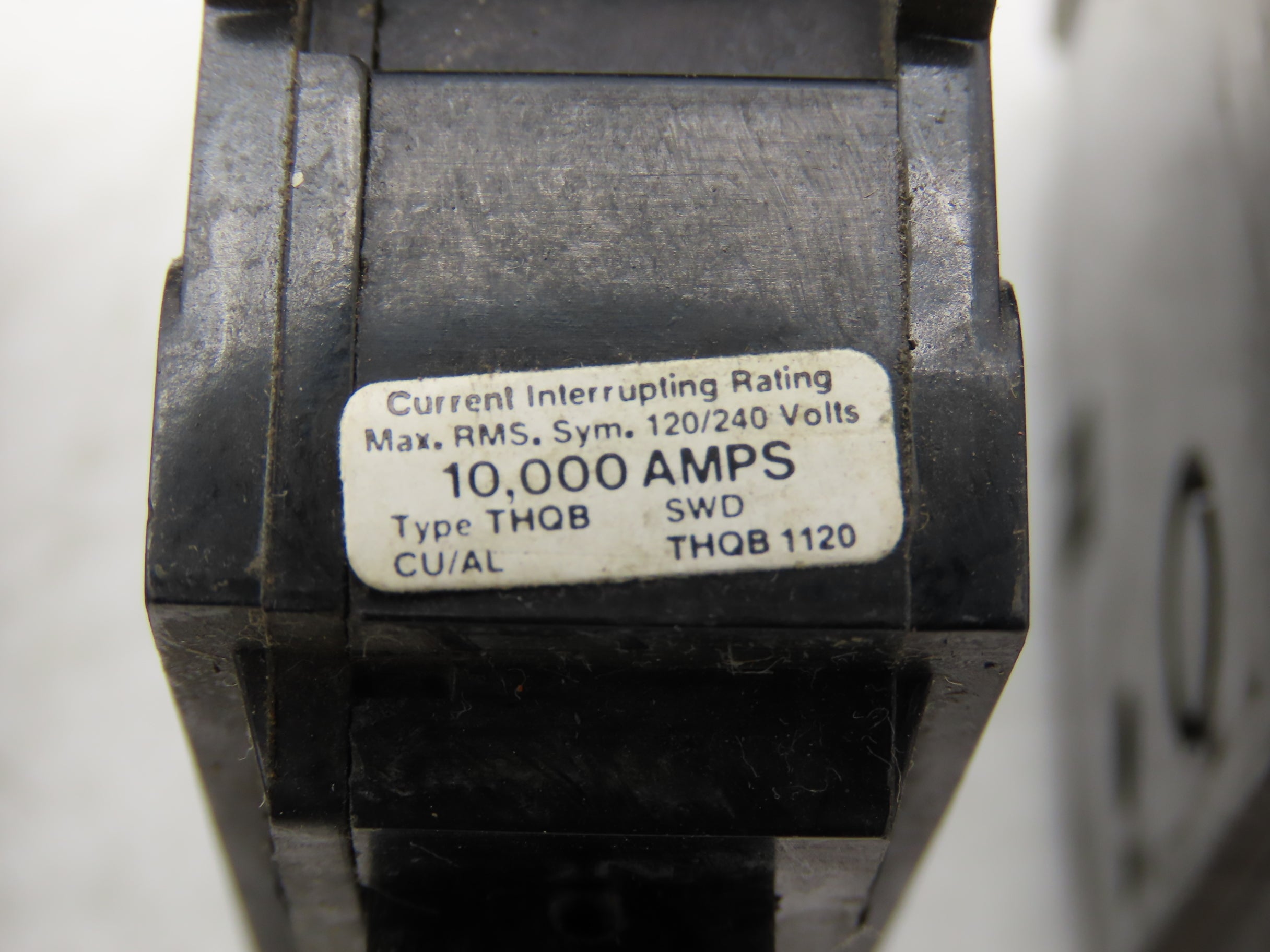 General Electric THQB1120 Circuit Breaker 1-Pole 20A Bolt-In 120/240V ...