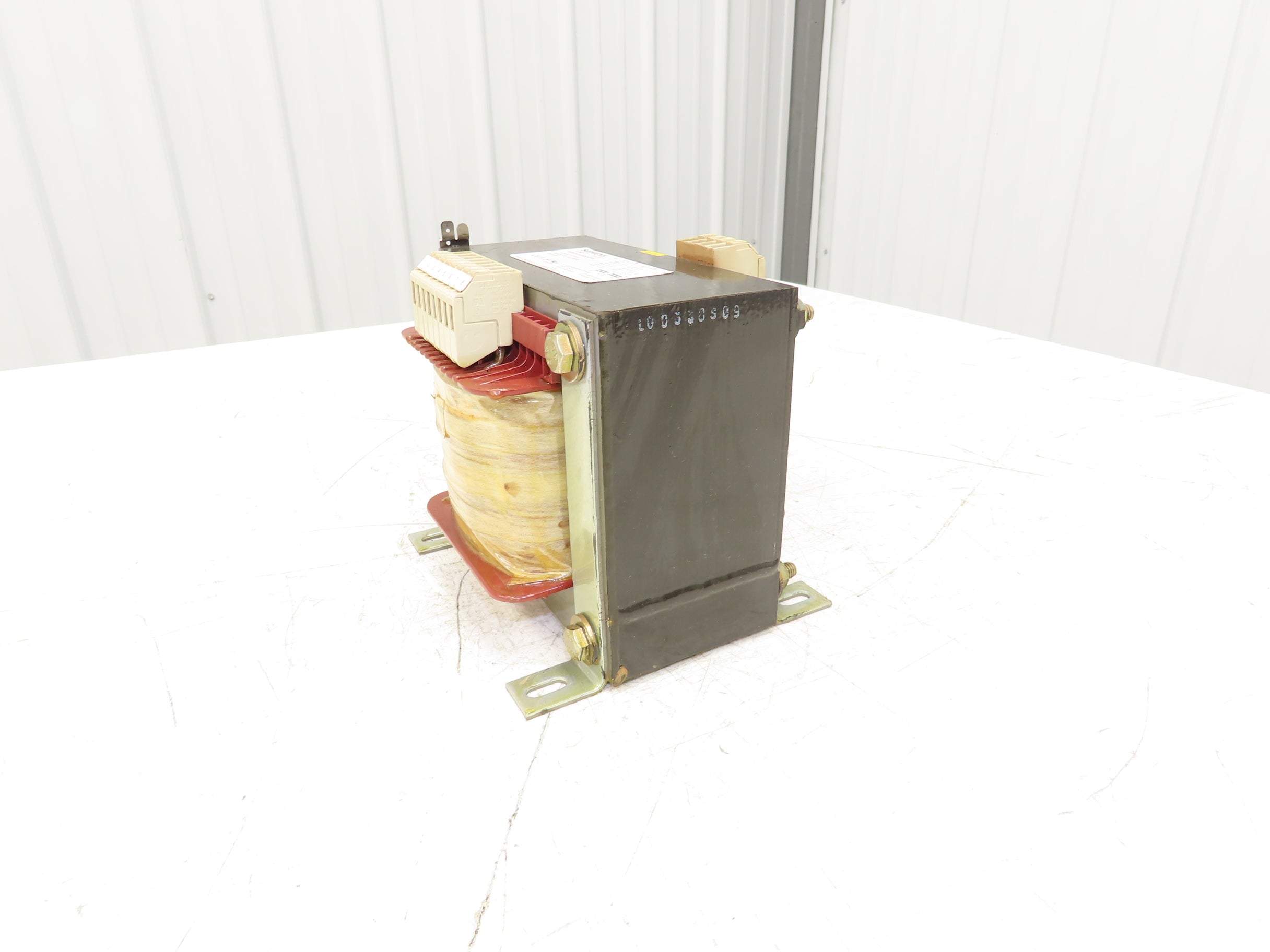 Siemens SIDAC-T 1Ph Transformer 1.6/7.3kVA 208-550V Primary 115/230V S ...