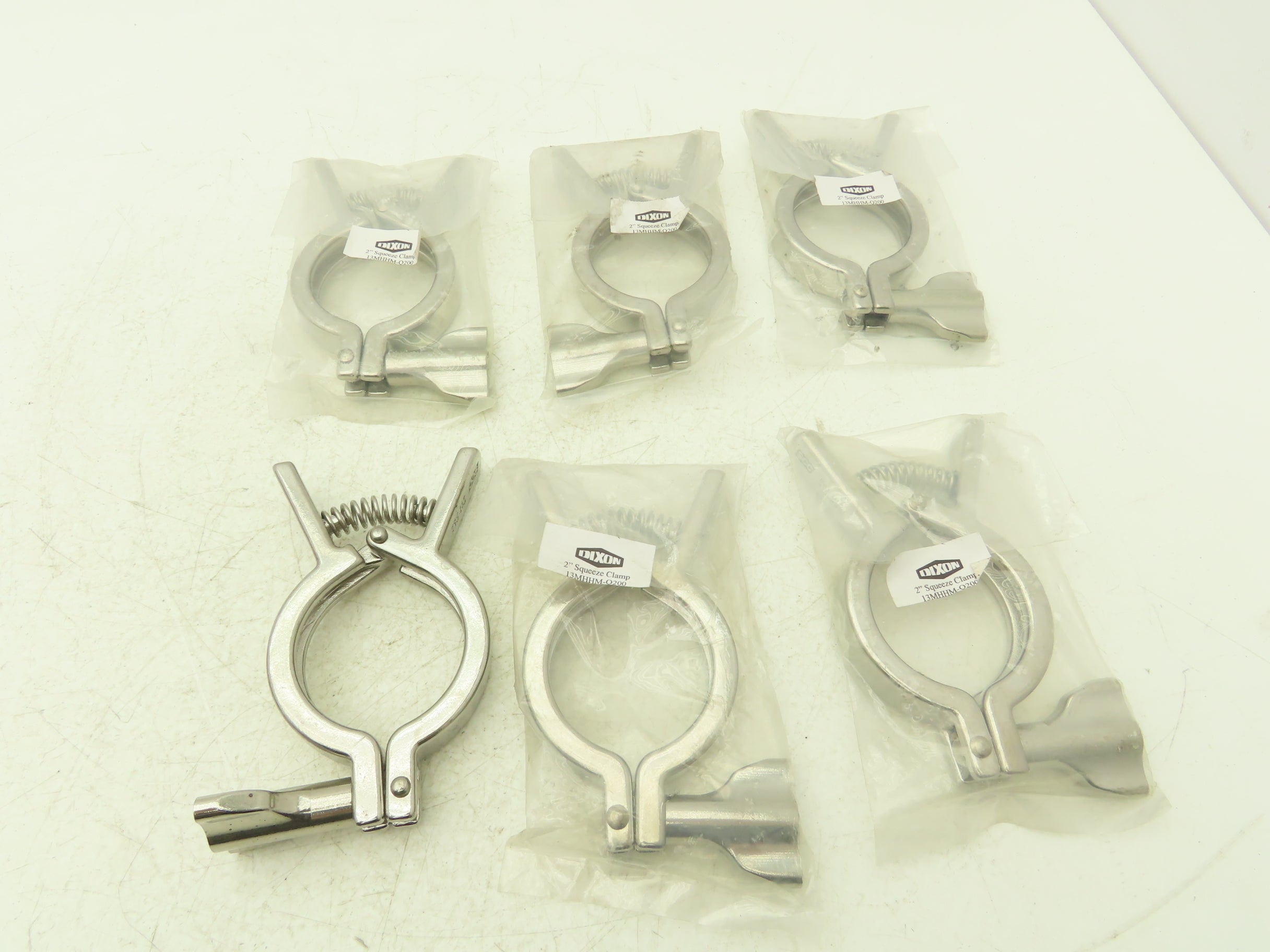 Dixson 13MHHMQ-200 Sanitary Squeeze Clamp 2" Pipe For 2.6" Flange Lot ...